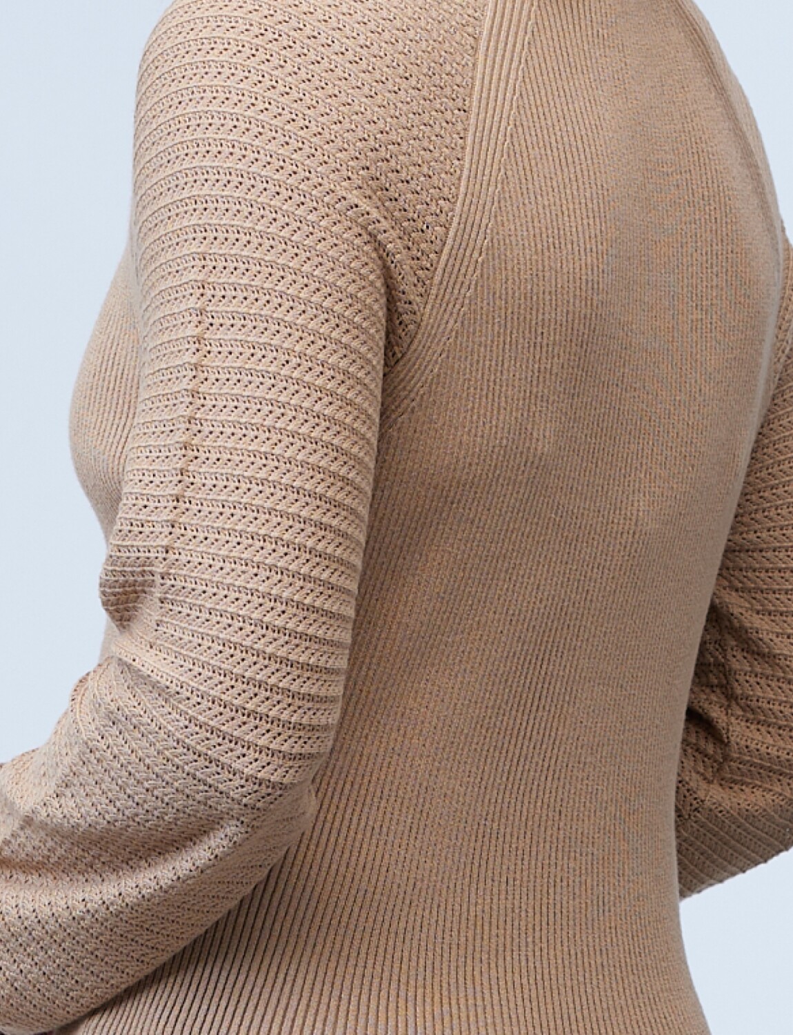 Buzo Manga Calada - Tostado — LA OPERA