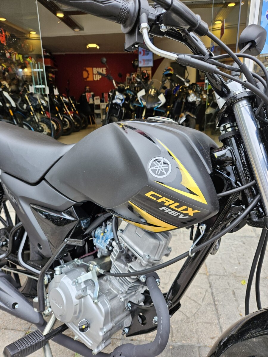 Yamaha Crux - Negro - Reserva — Bike Up