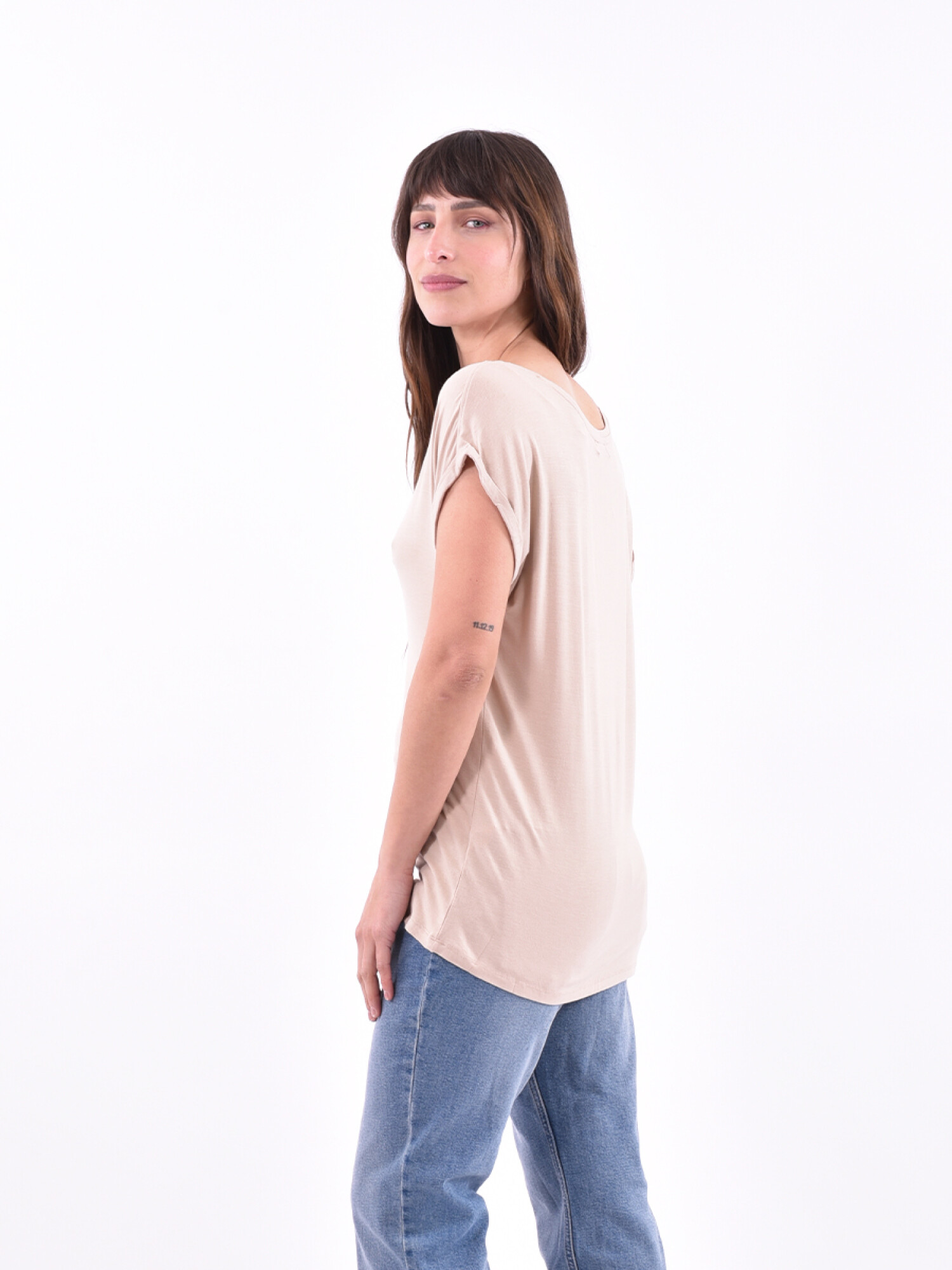 REMERA TELMA - BEIGE — Guapa - Paprika