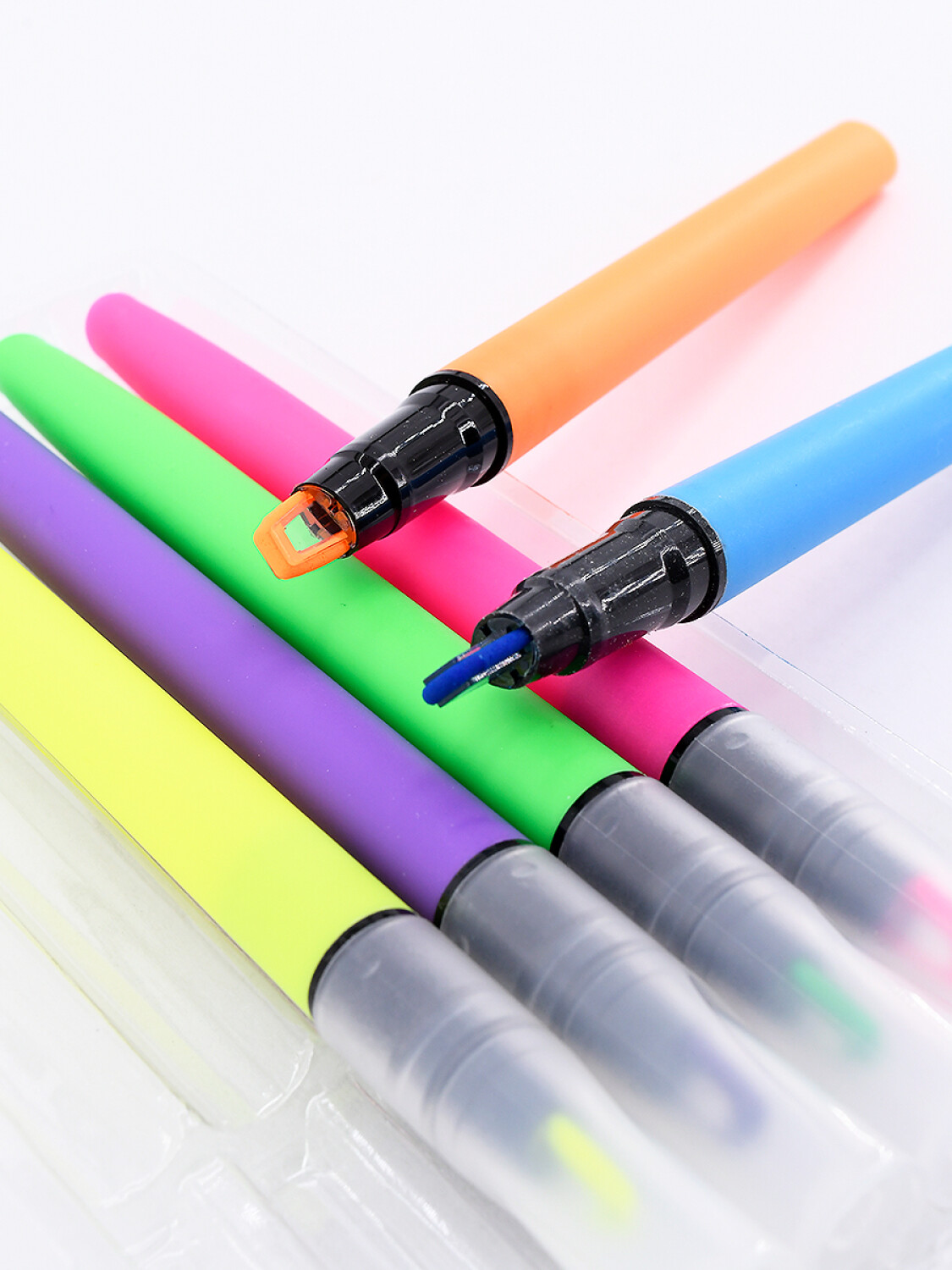 RESALTADORES FLUO - 4 O + — Guapa