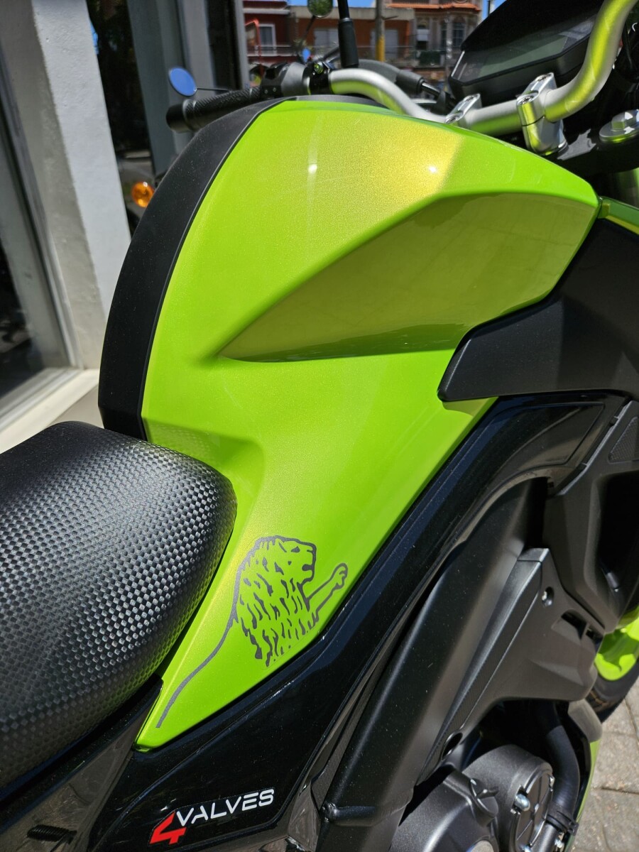 Benelli 180S - Acid Green - Reserva — Bike Up