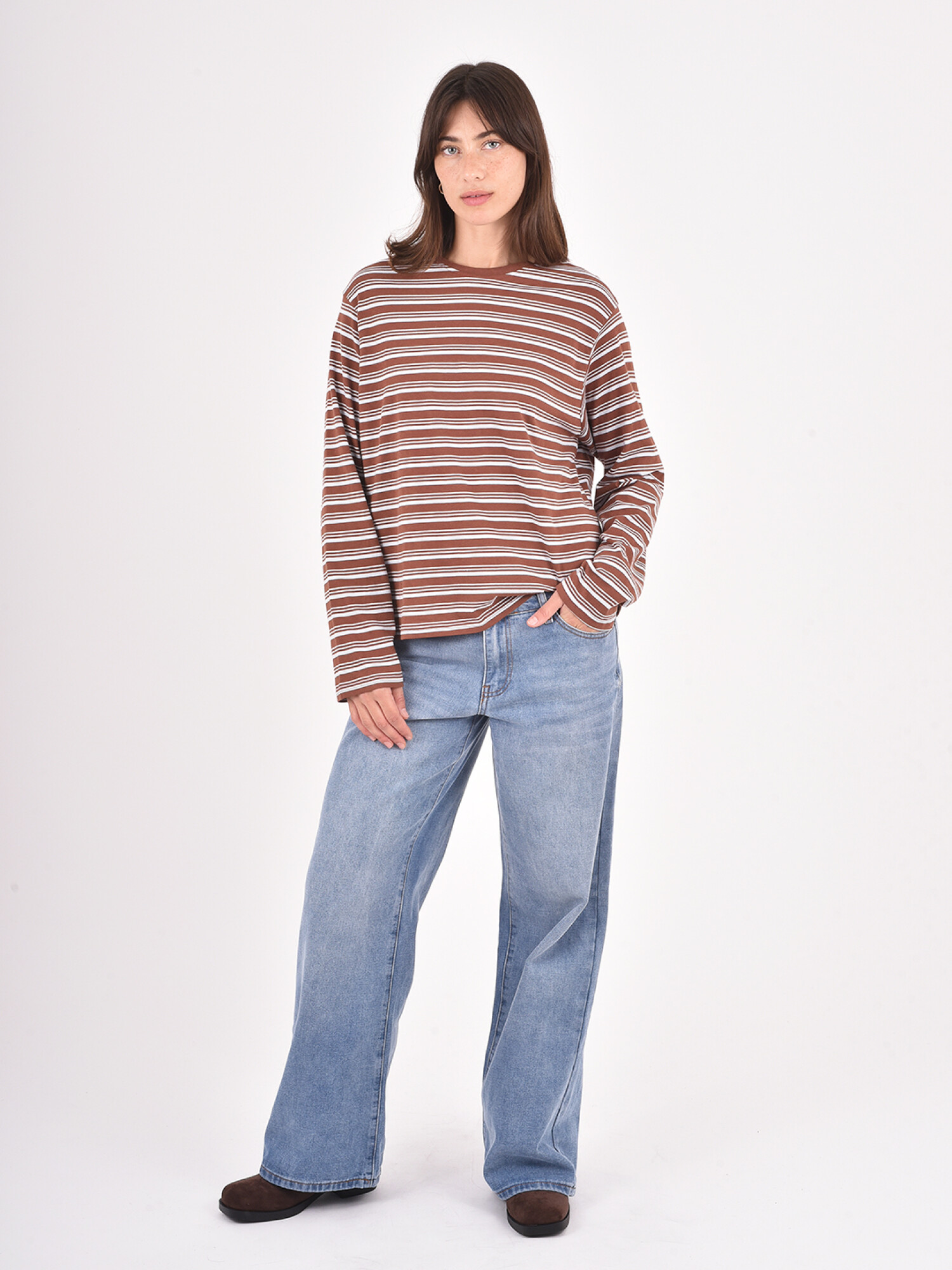 REMERA CRISIA - CHOCOLATE — Guapa - Paprika