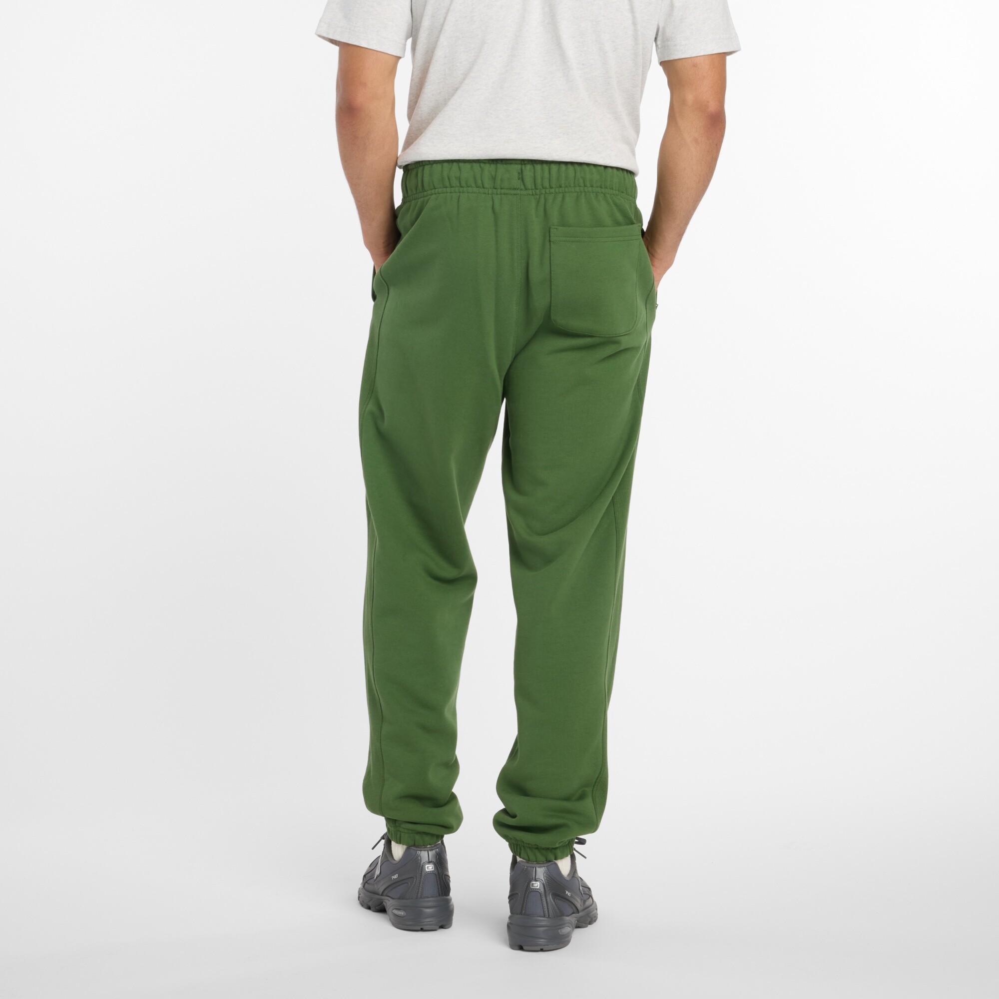 Pantalón New Balance de Hombre - Athletics - MP41508DAE - GREEN — New ...