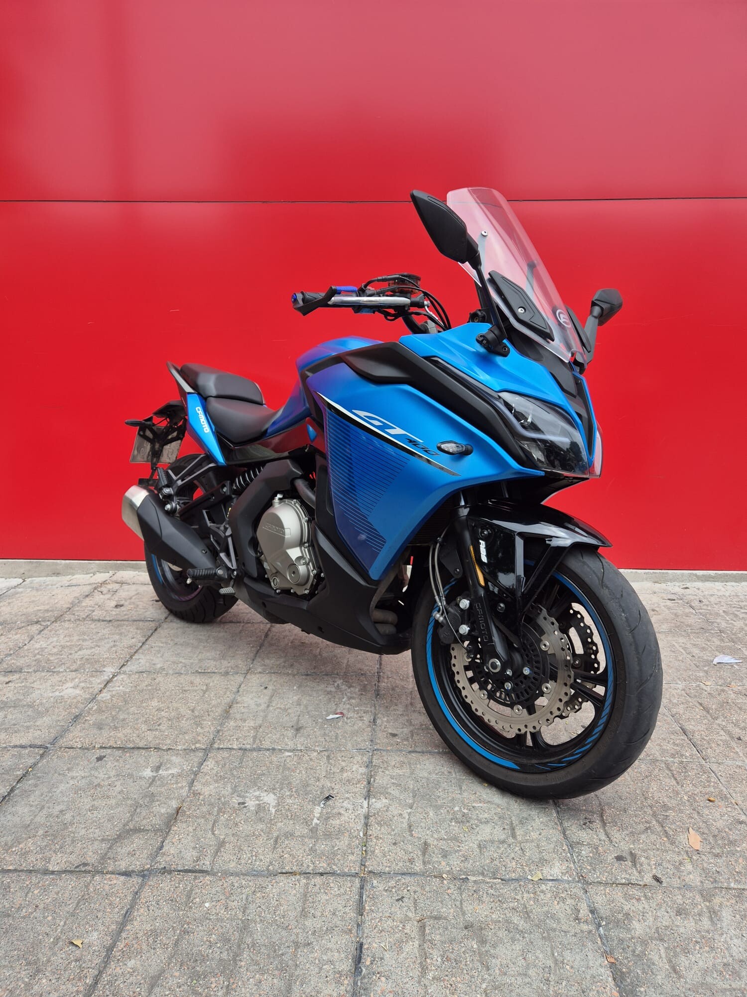 Cfmoto GT400 Usada — Bike Up