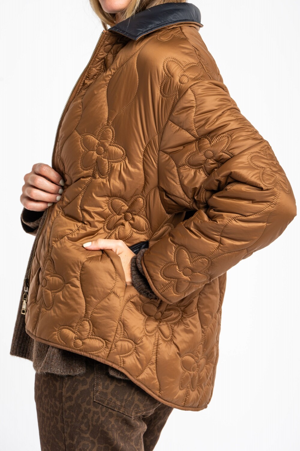 Campera Flores Reversble - Chocolate — Lemon