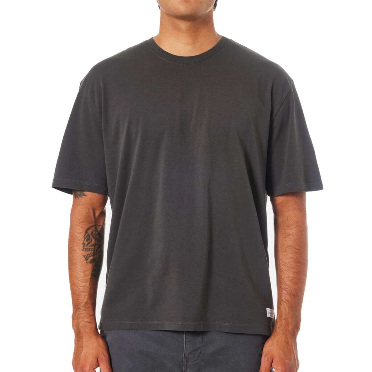 Remera Katin Box Fit Heritage - Negro — Tienda Soy Santander