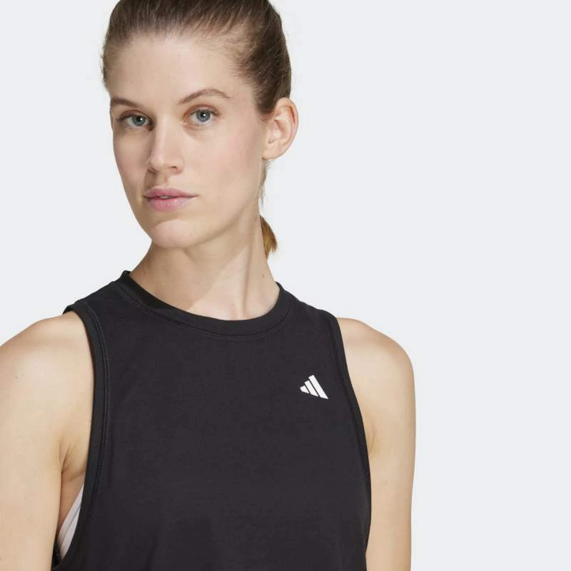 Musculosa Adidas Train Essentials Boxy Workout - Negro — Fitpoint