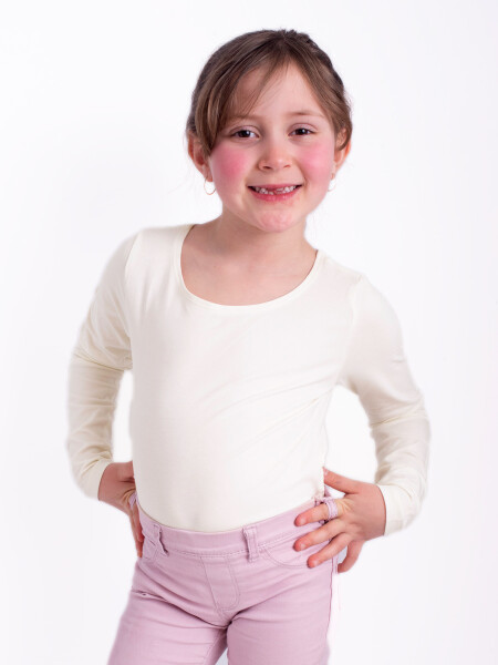 REMERA BASICA BALI - CREMA — Guapa