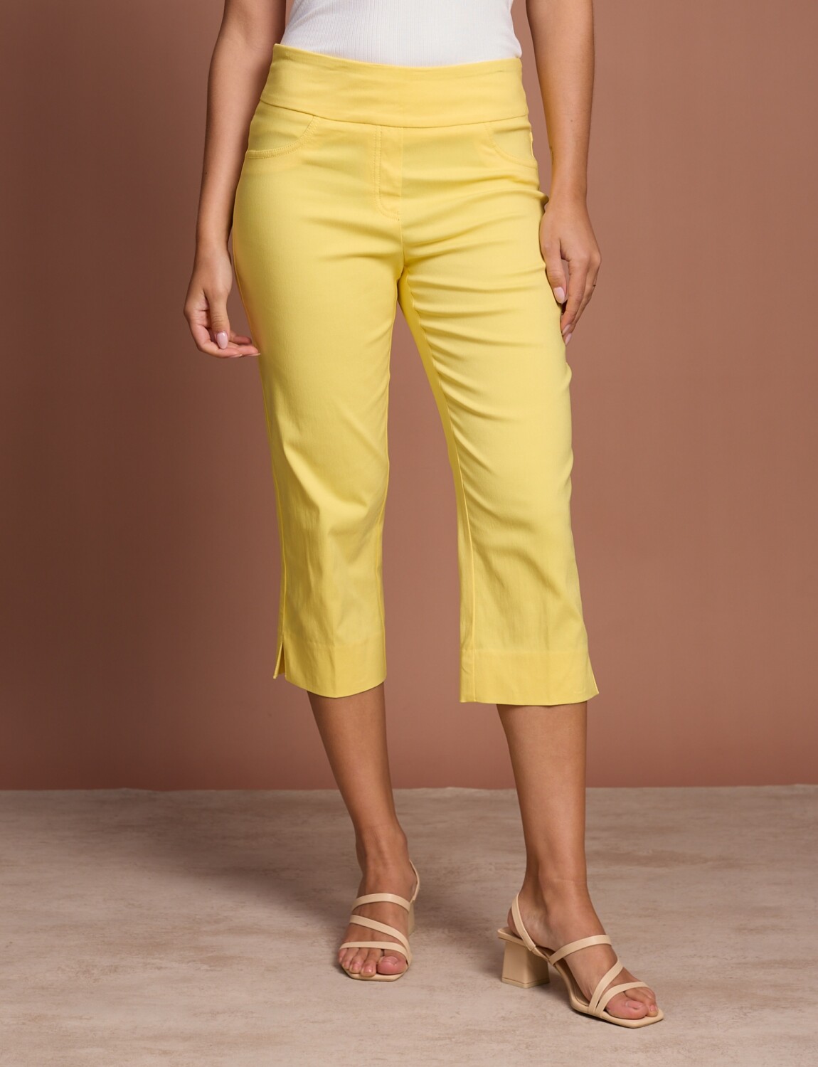 Capri Colors - Amarillo — LA OPERA