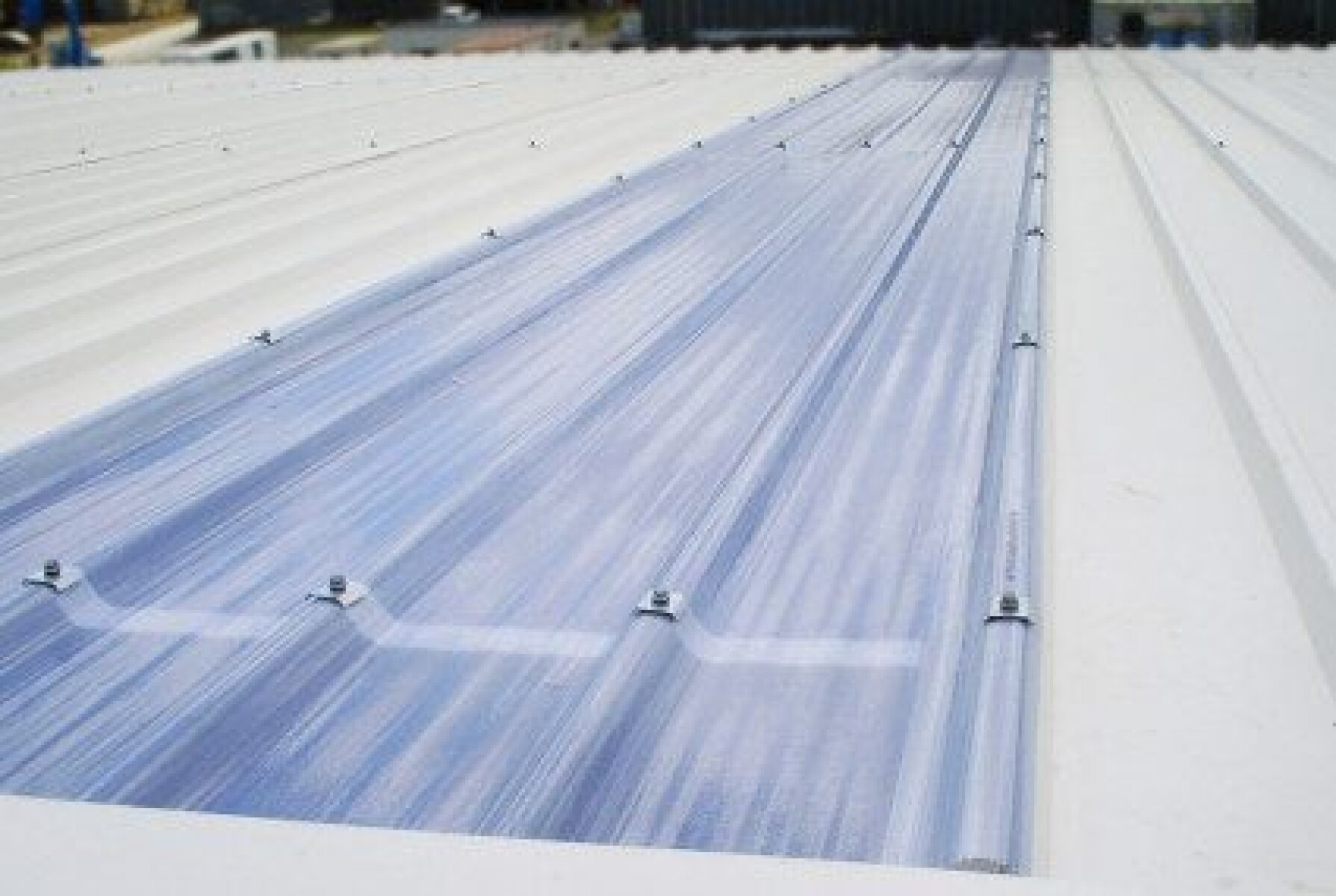 Chapa De Policarbonato Transparente Trapezoidal 3mts — Prodeco