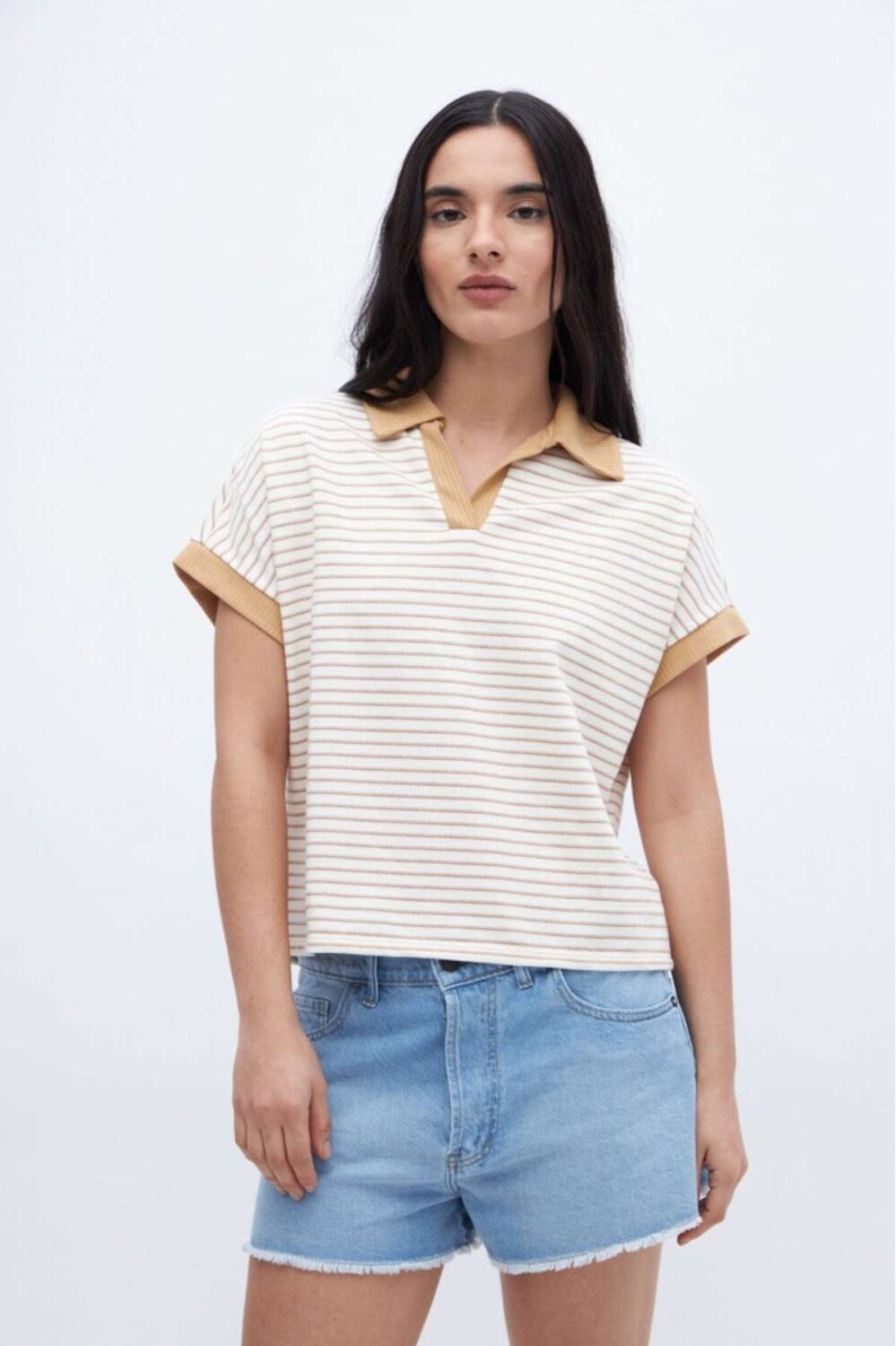 Remera Lefi - Camel — Tienda Soy Santander