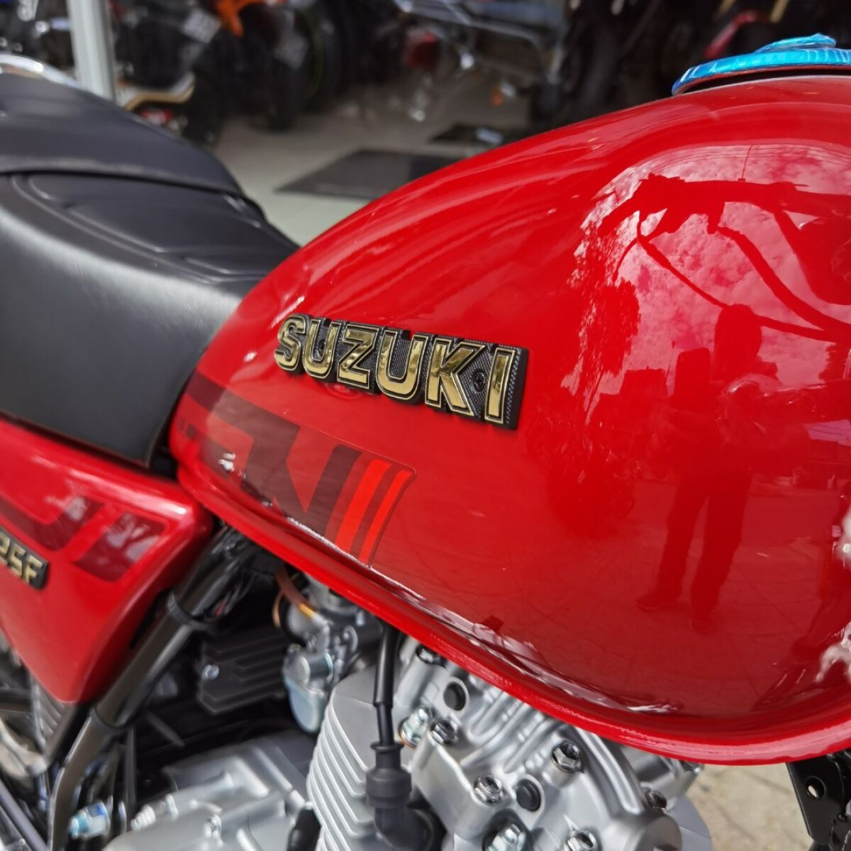Suzuki GN125F - Rojo - Reserva — Bike Up