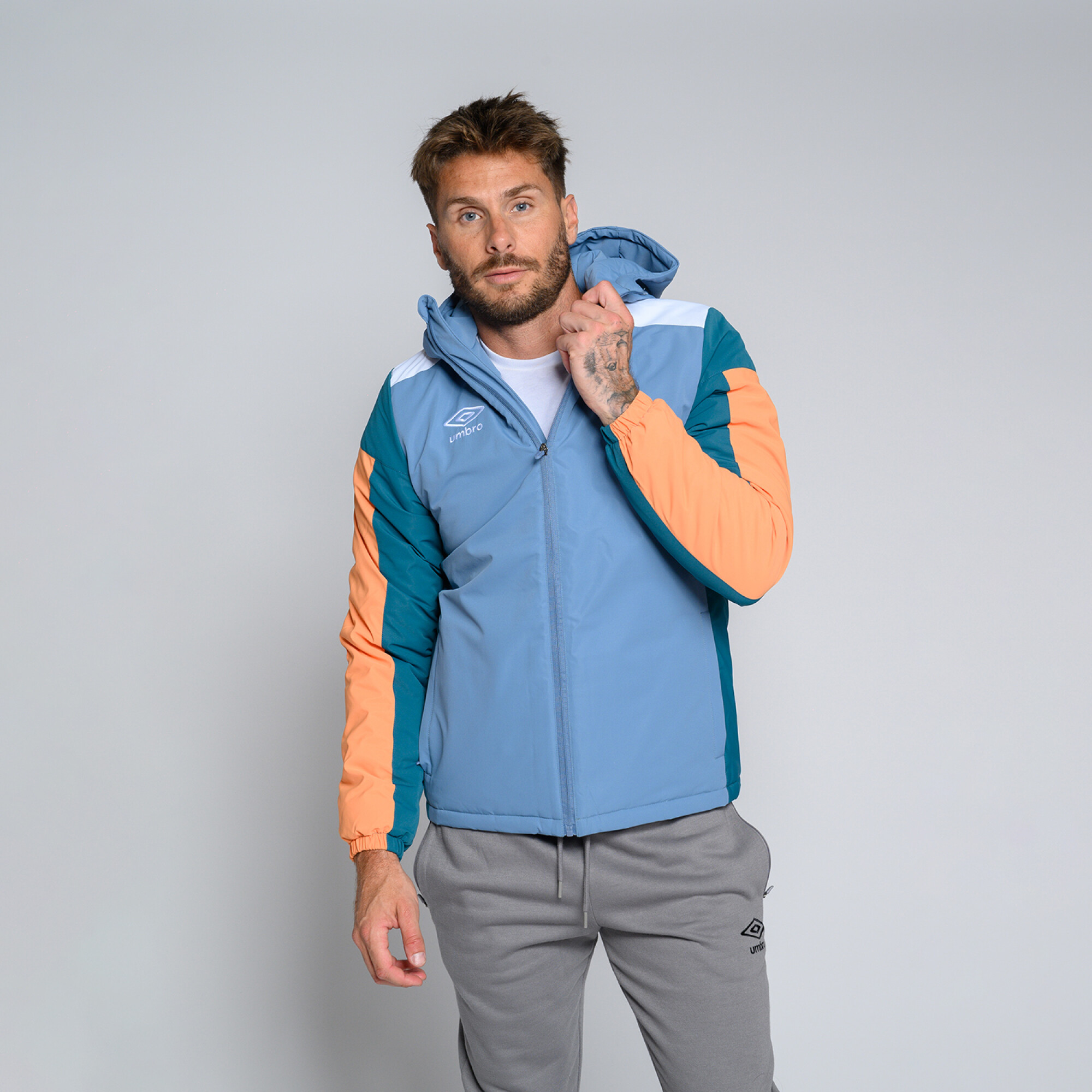 CAMPERA VENTOR Umbro Hombre - 0p8 — Timeout