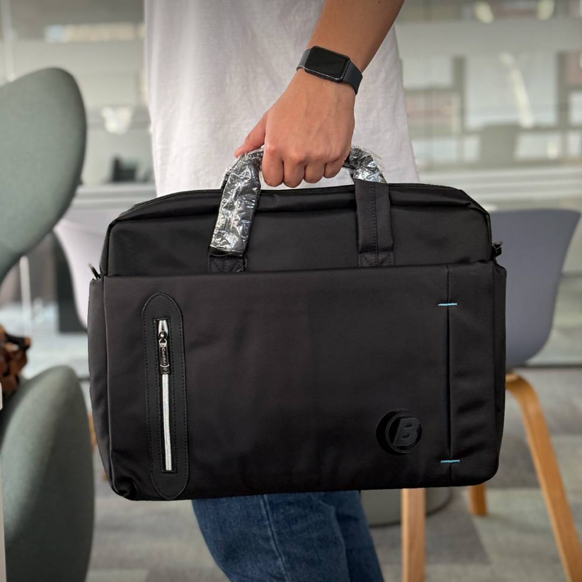 Bolso para Notebook Lokass Impermeable LK-DN8002 - Negro — Tienda Soy ...
