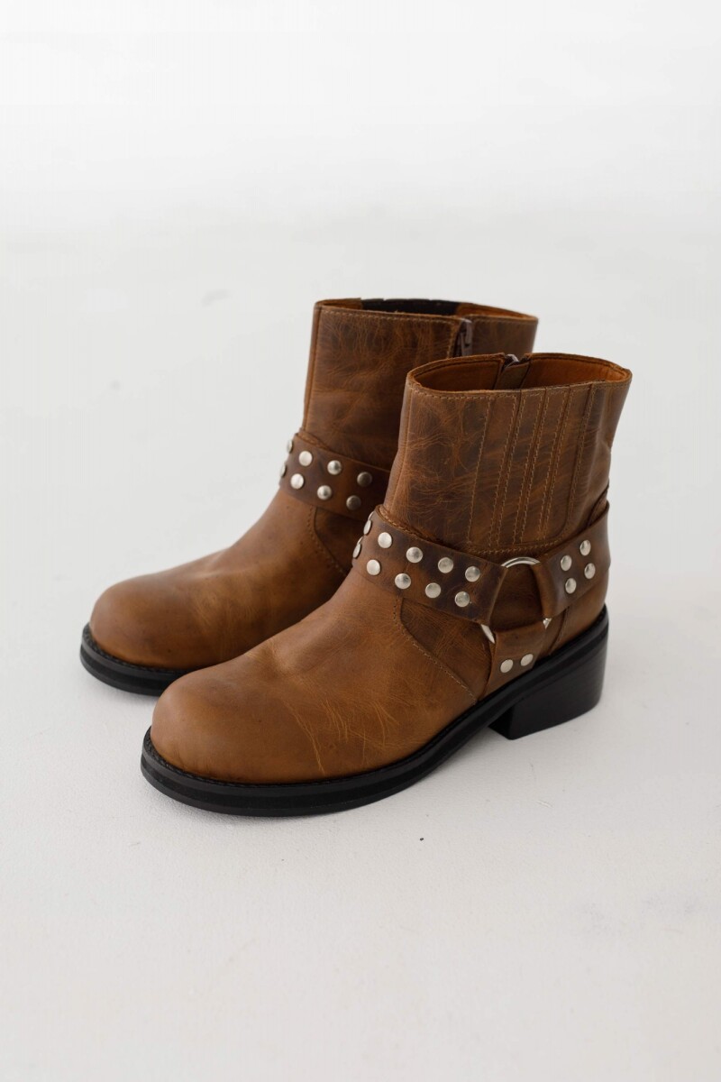 Bota Dalma - Chocolate — PetraStore