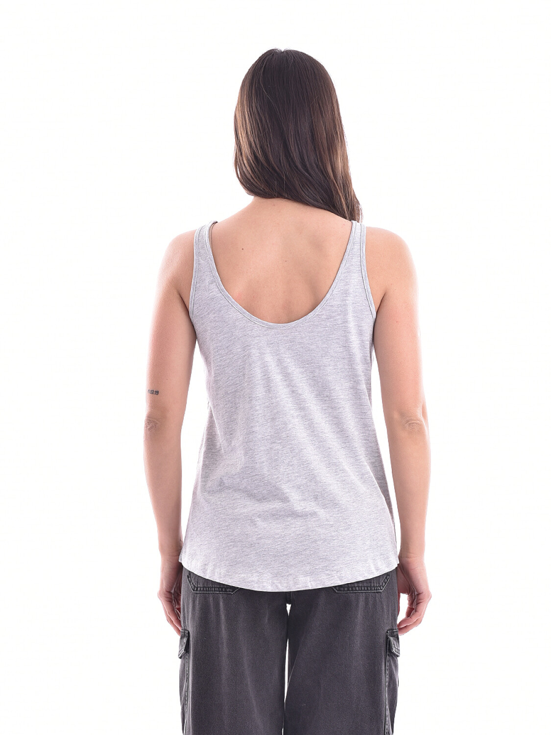 MUSCULOSA BÁSICA LAURA - GRIS — Guapa