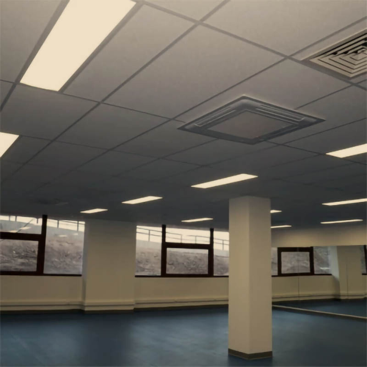 Panel LED 40W 120x30cm Luz Cálida — Serlux