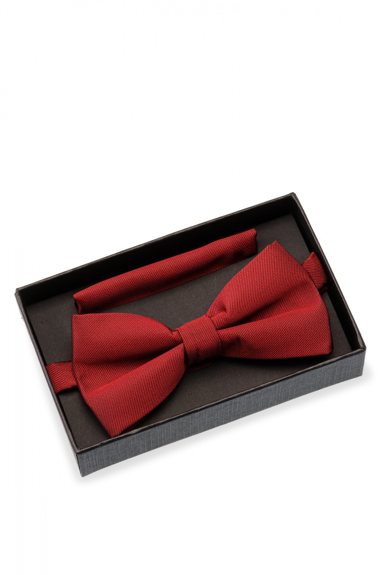 Moña con pañuelo - BORDÓ — ALTOCONCEPTO