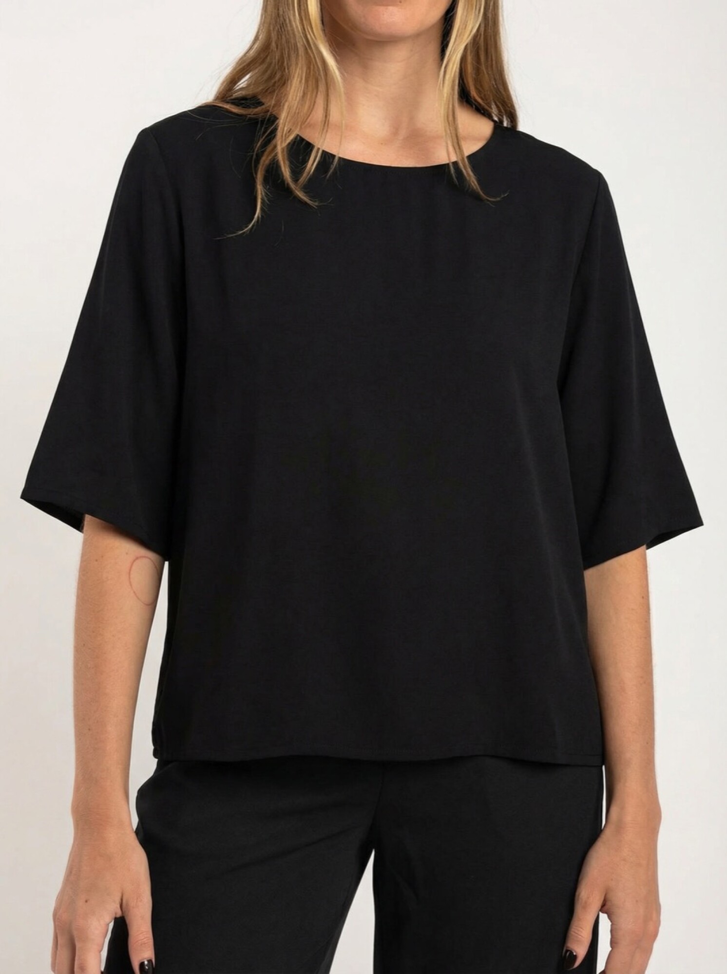 Blusa - Negro — Lemon