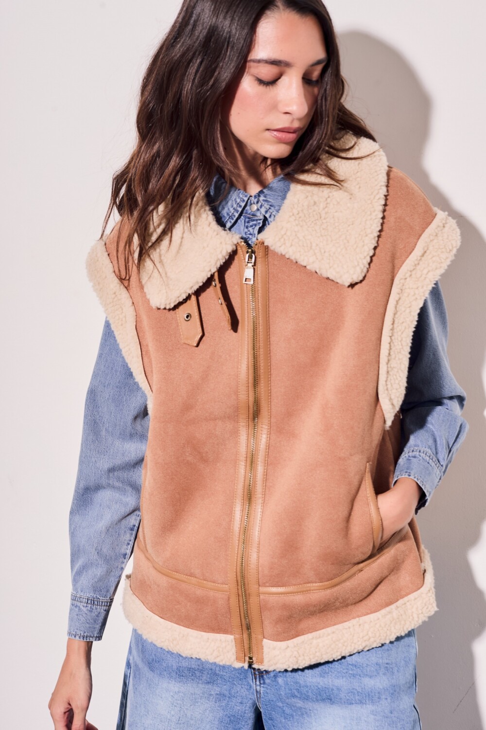 Chaleco Gamulan - Camel — Lemon