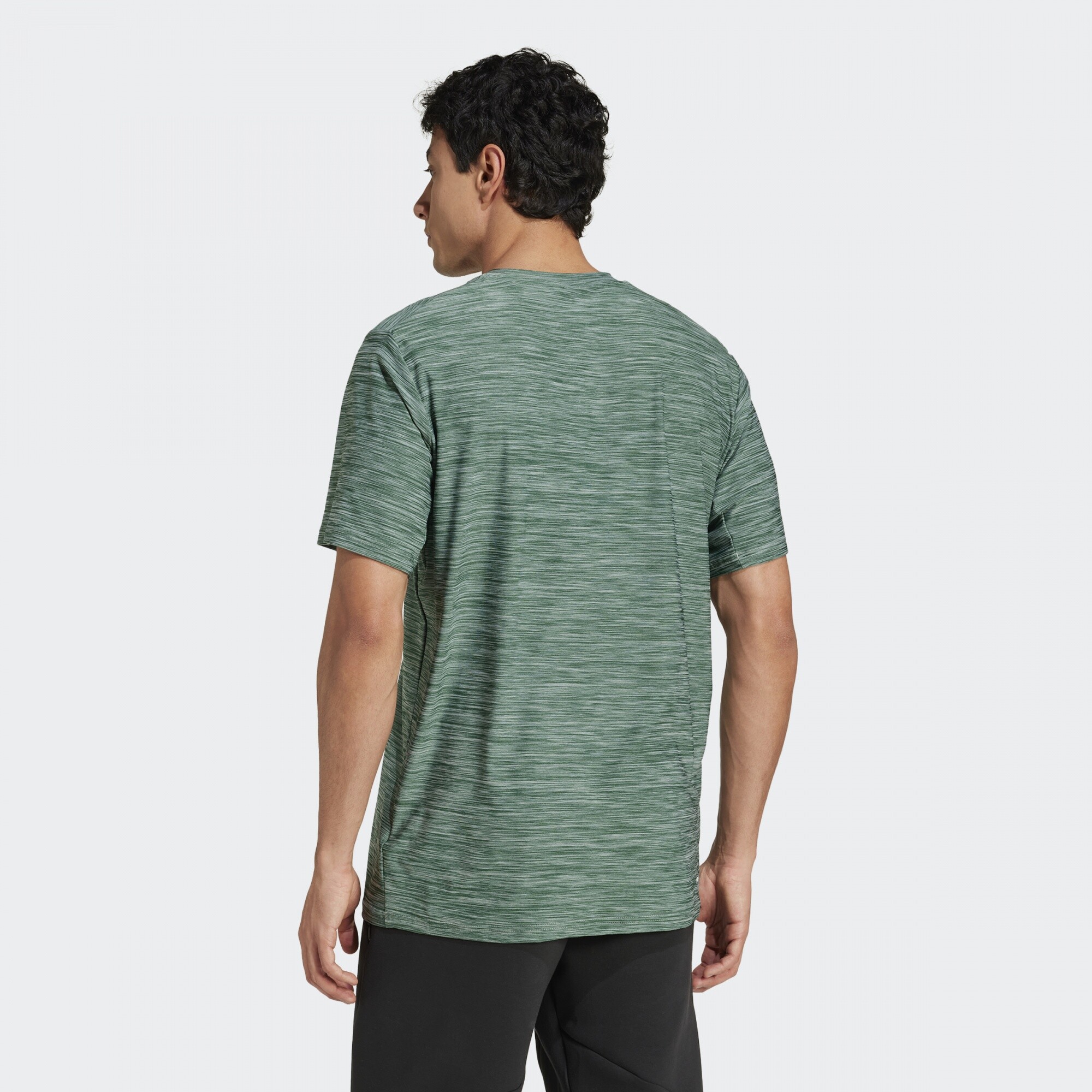 Remera Adidas Train Essentials - Verde — Pricebox