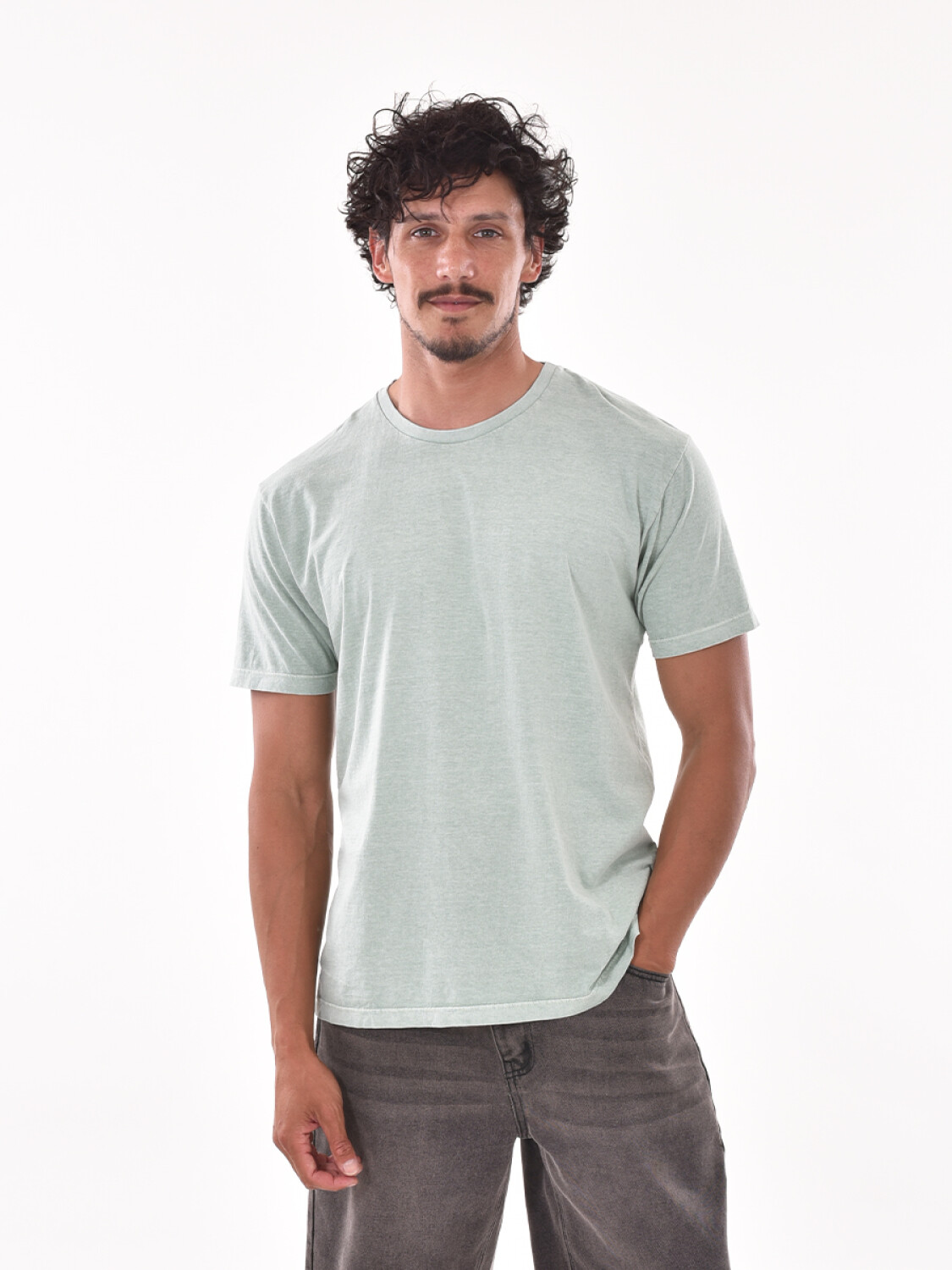 REMERA MANHATTAN - VERDE — Guapa