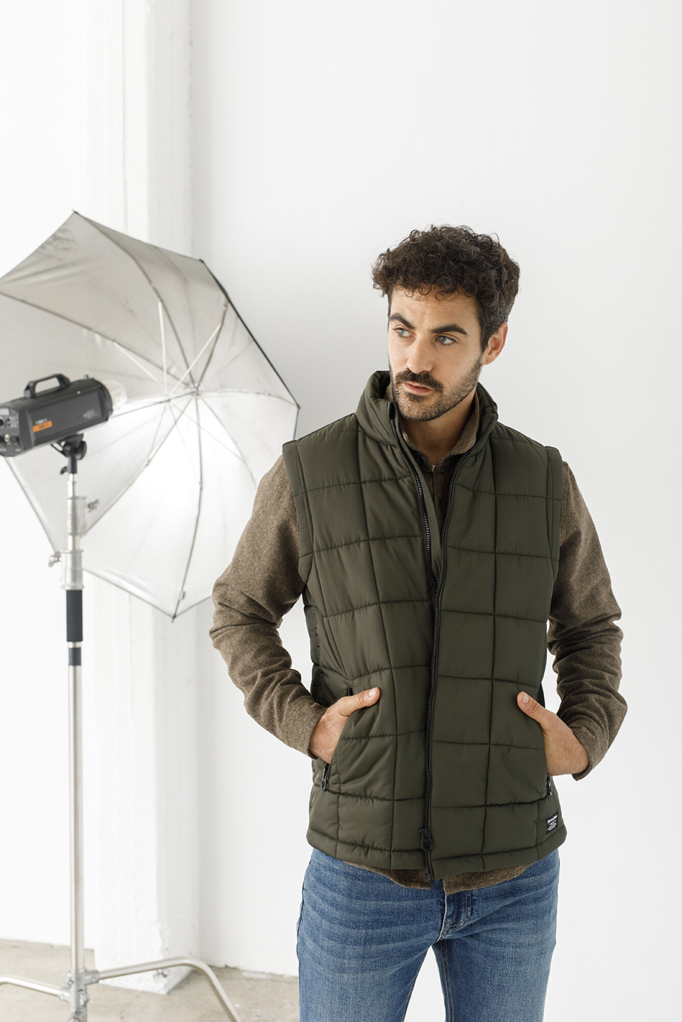 OUTWEAR CLUJ - VERDE — Benson & Thomas