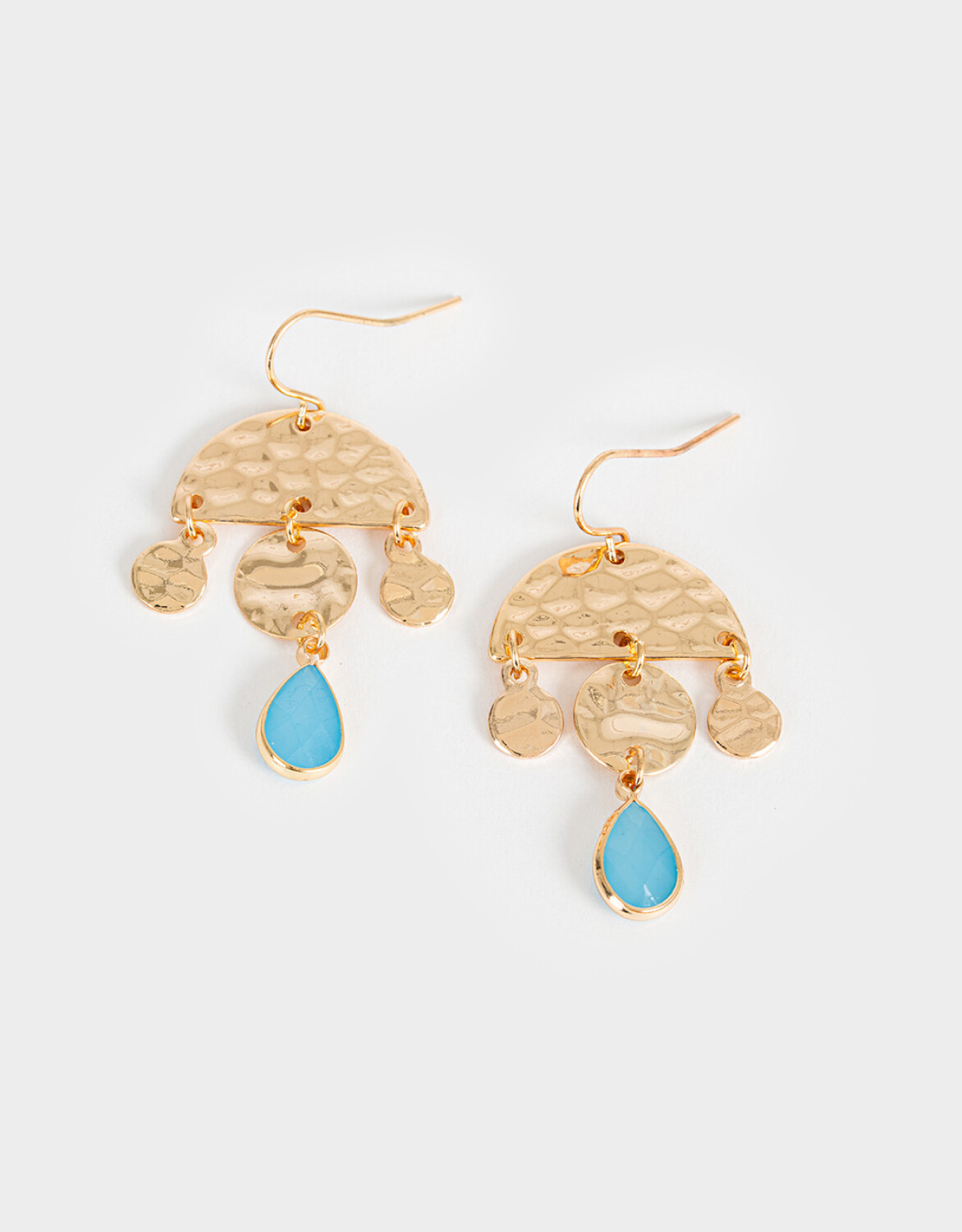 Aros Colgantes Cortos De Metal — Todomoda