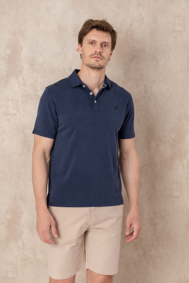 Remera Modal - Azul marino — Club House