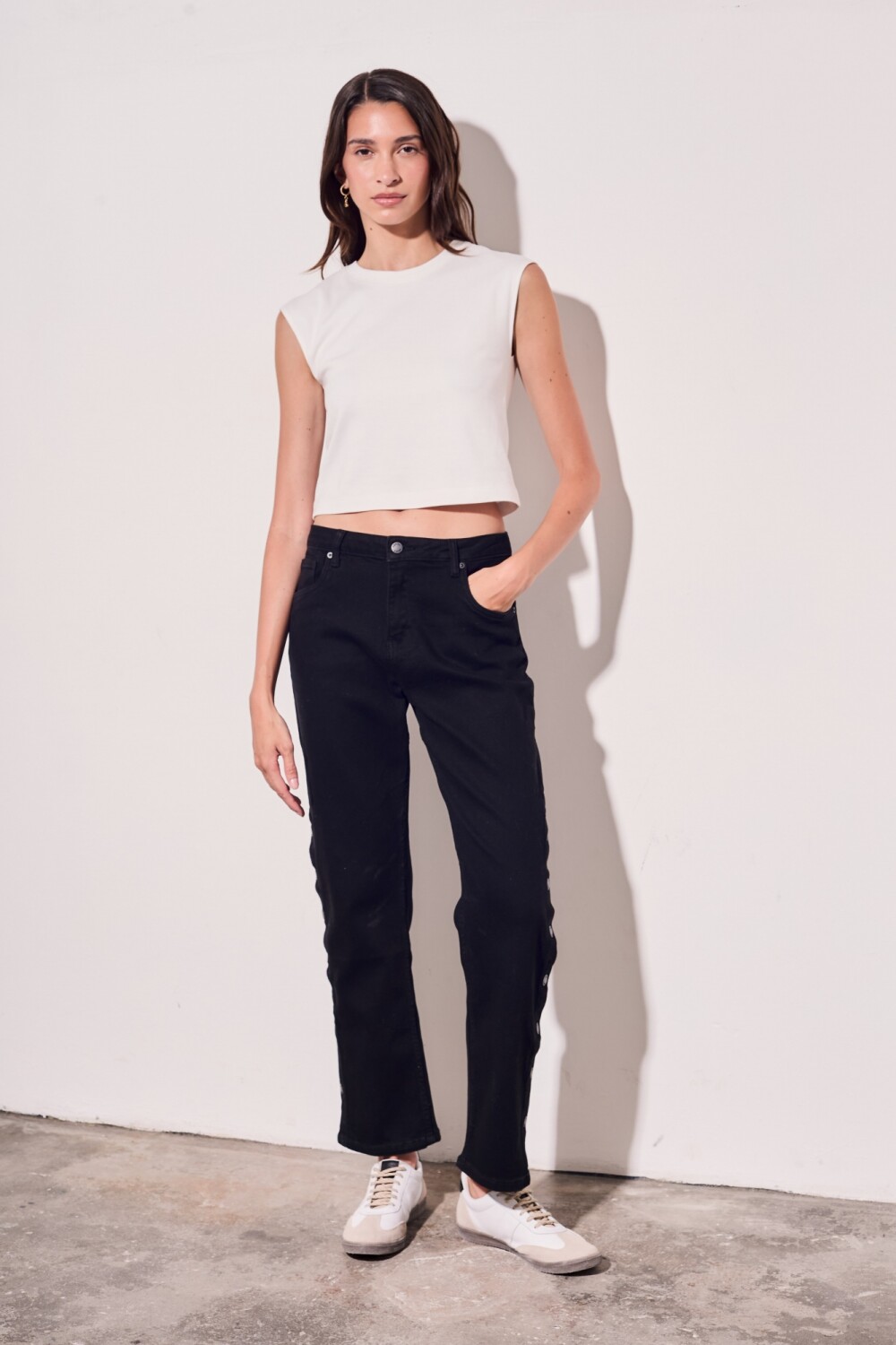 Jean Recto Botones - Negro — Lemon