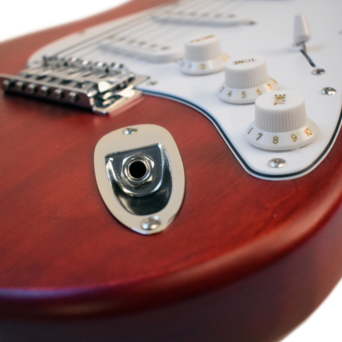 Guitarra Eléctrica Newen Strat Rojo — Palacio de la Música