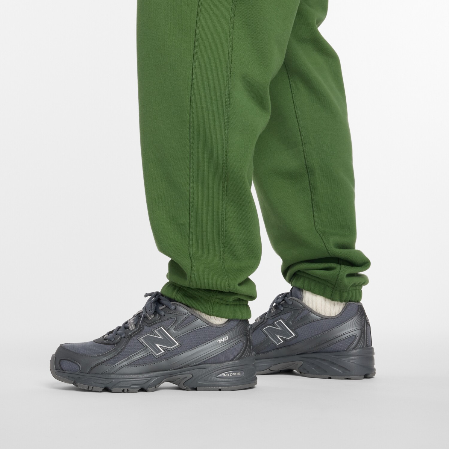 Pantalón New Balance de Hombre - Athletics - MP41508DAE - GREEN — New ...
