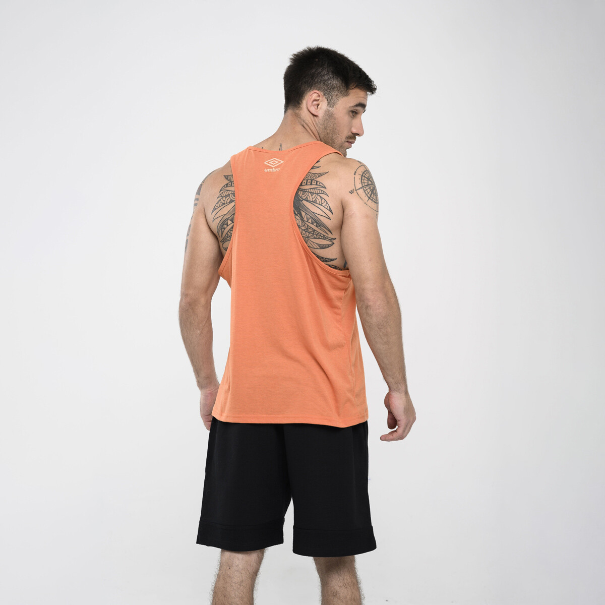 Musculosa Tank Umbro Hombre - Nar — Timeout