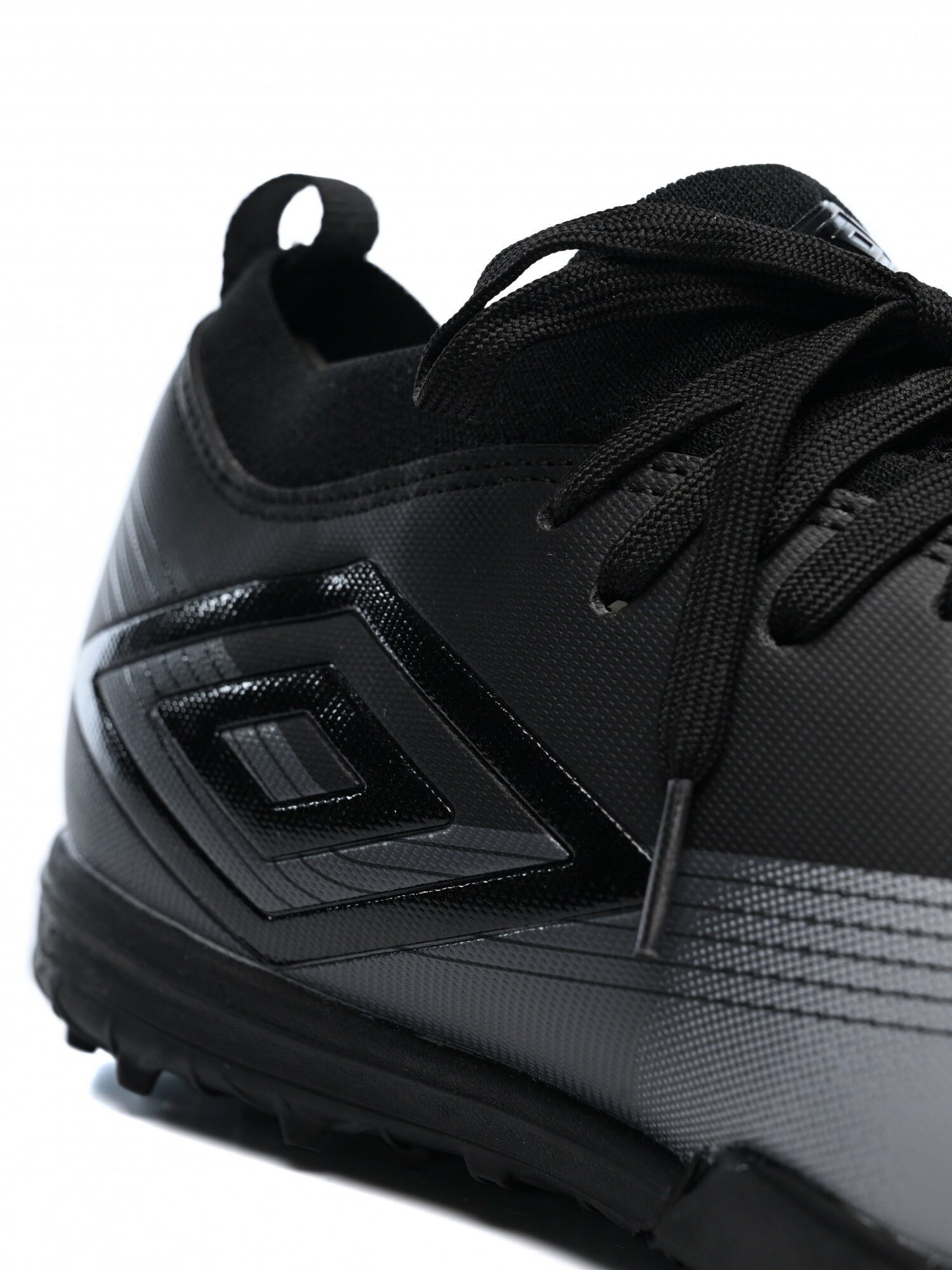 Championes VIBE TF Umbro Hombre - 025 — Timeout