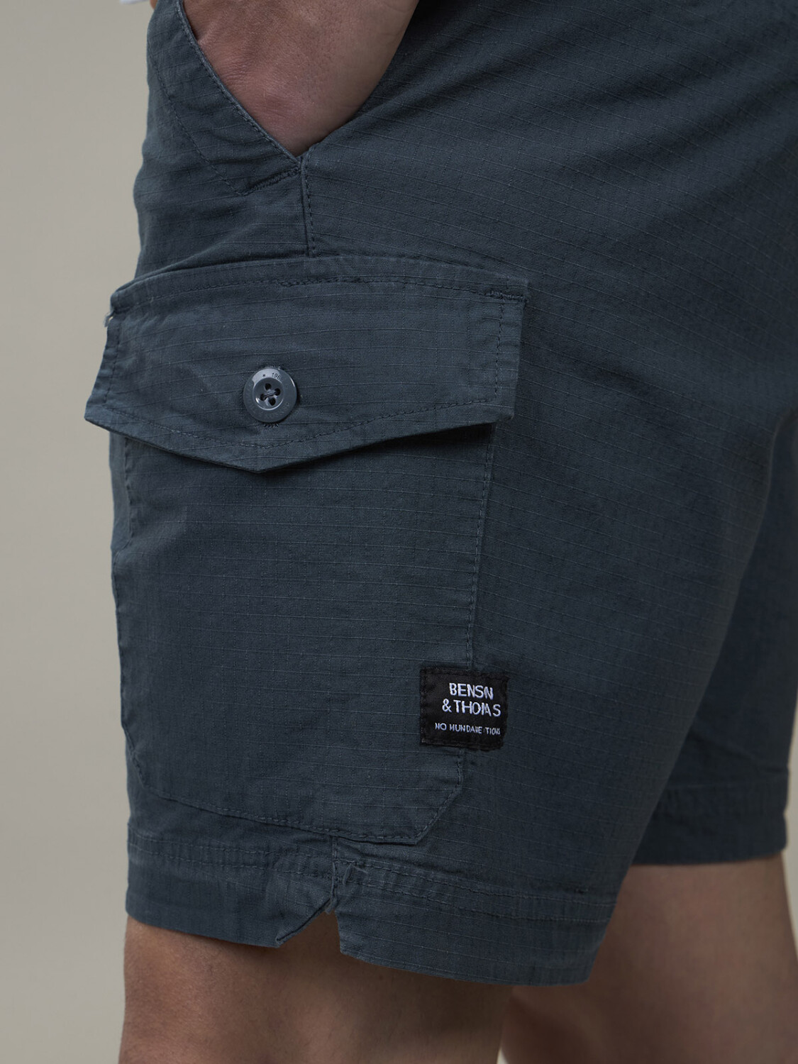 BERMUDA NAVAGIO - AZUL PIEDRA — Benson & Thomas