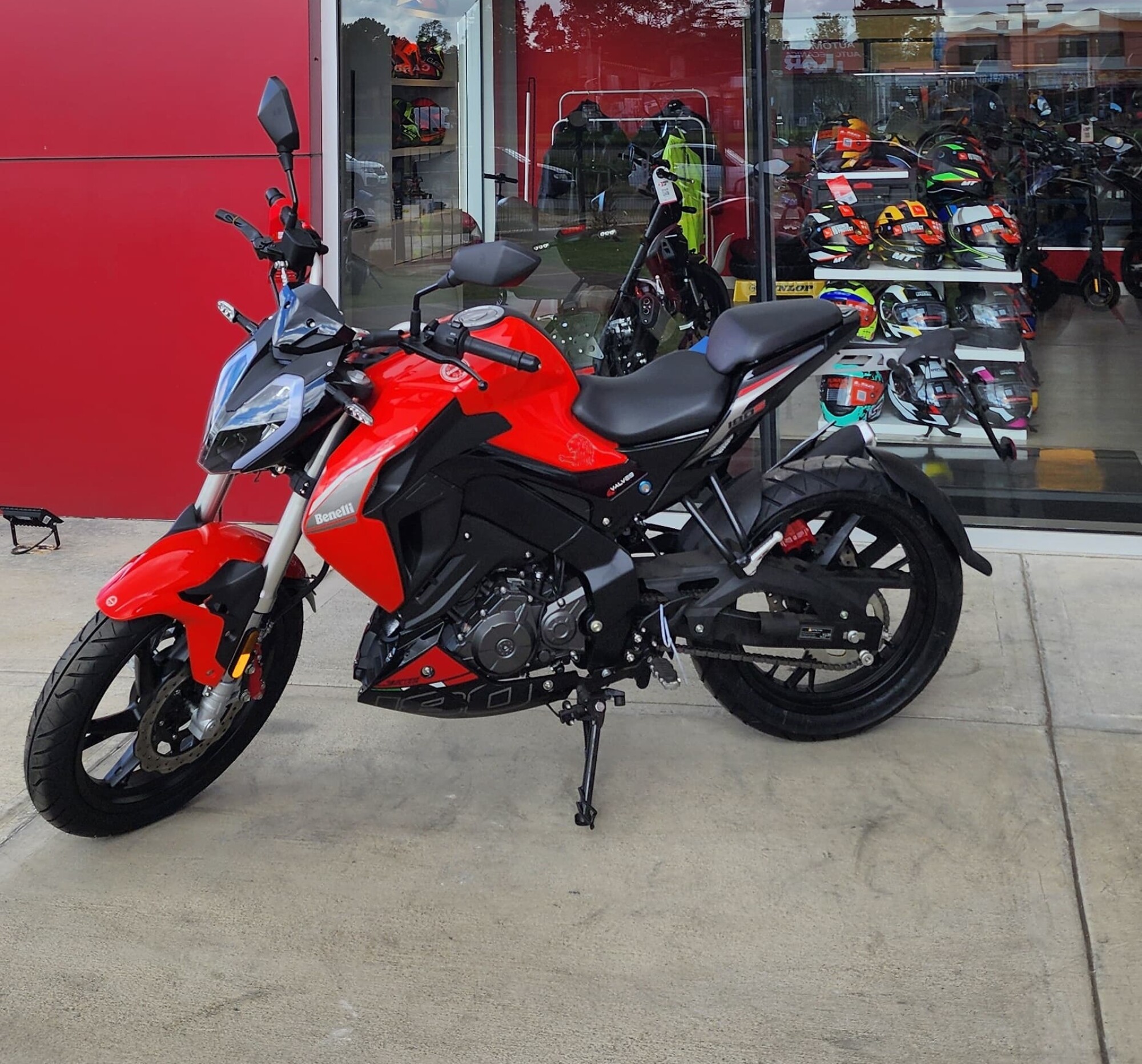 Benelli 180S - Rojo - Reserva — Bike Up