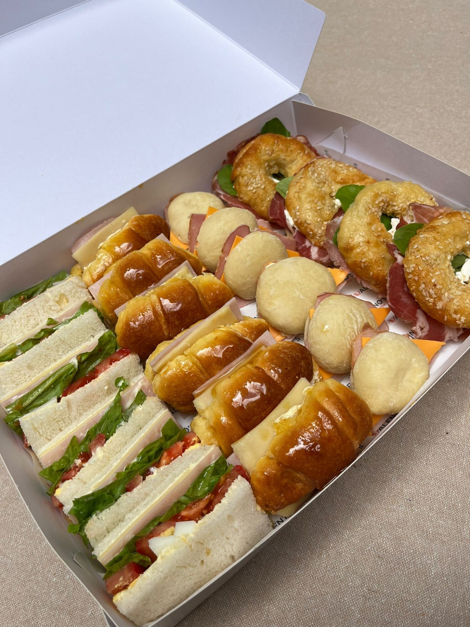 Box Picnic — Valentino's Coffee