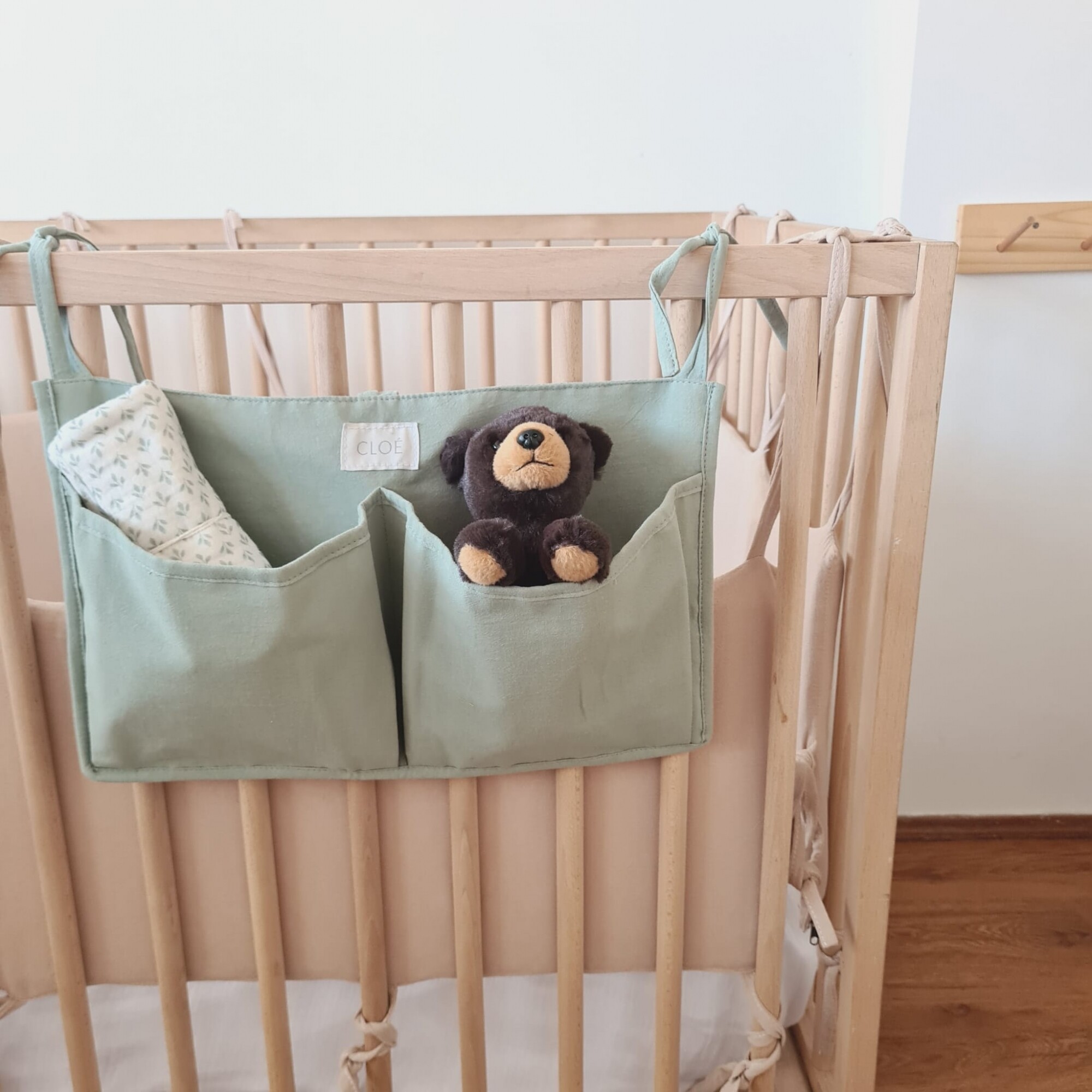 Organizador Pocket para cuna - Verde — Cloe