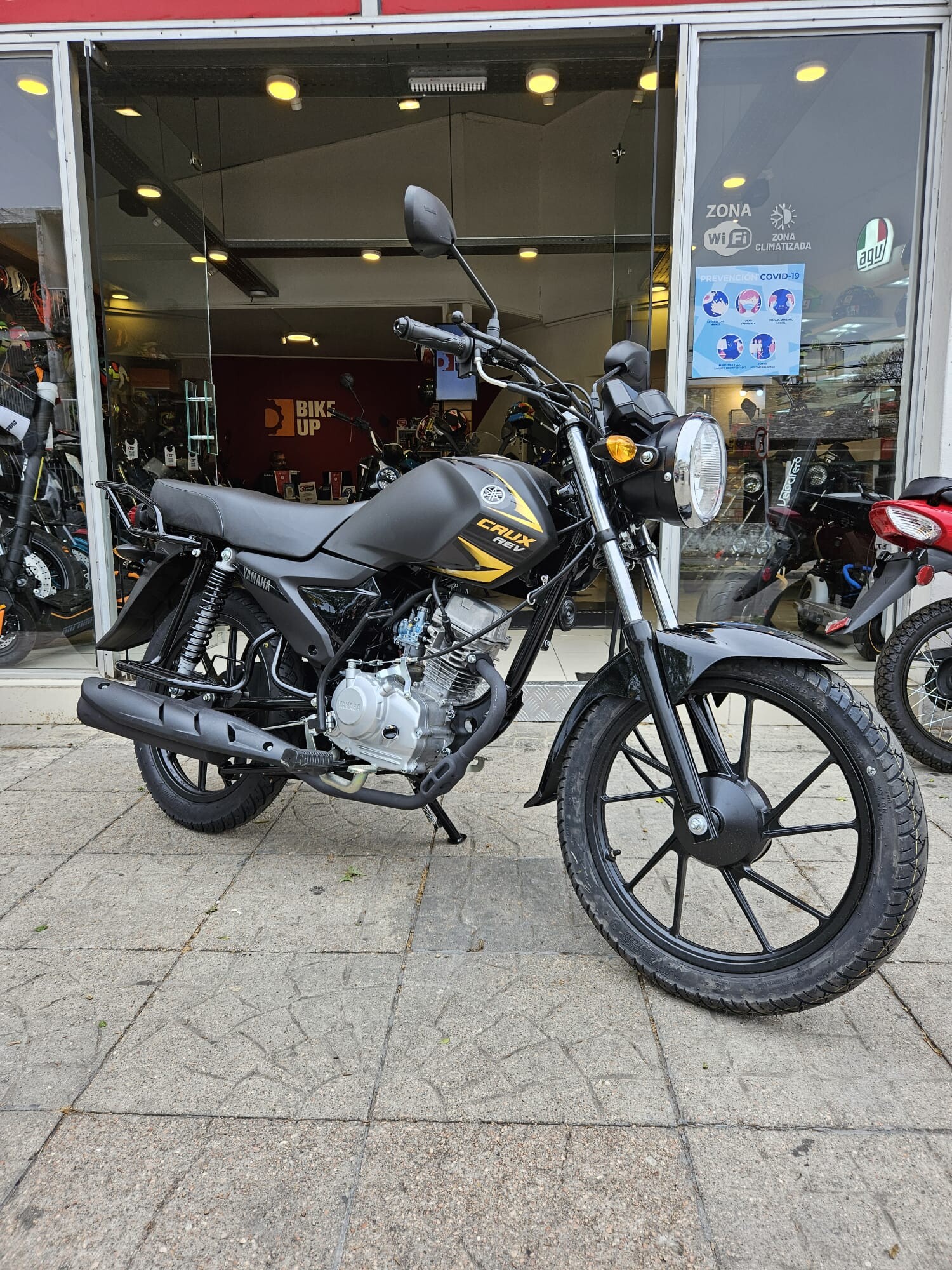 Yamaha Crux - Negro - Reserva — Bike Up