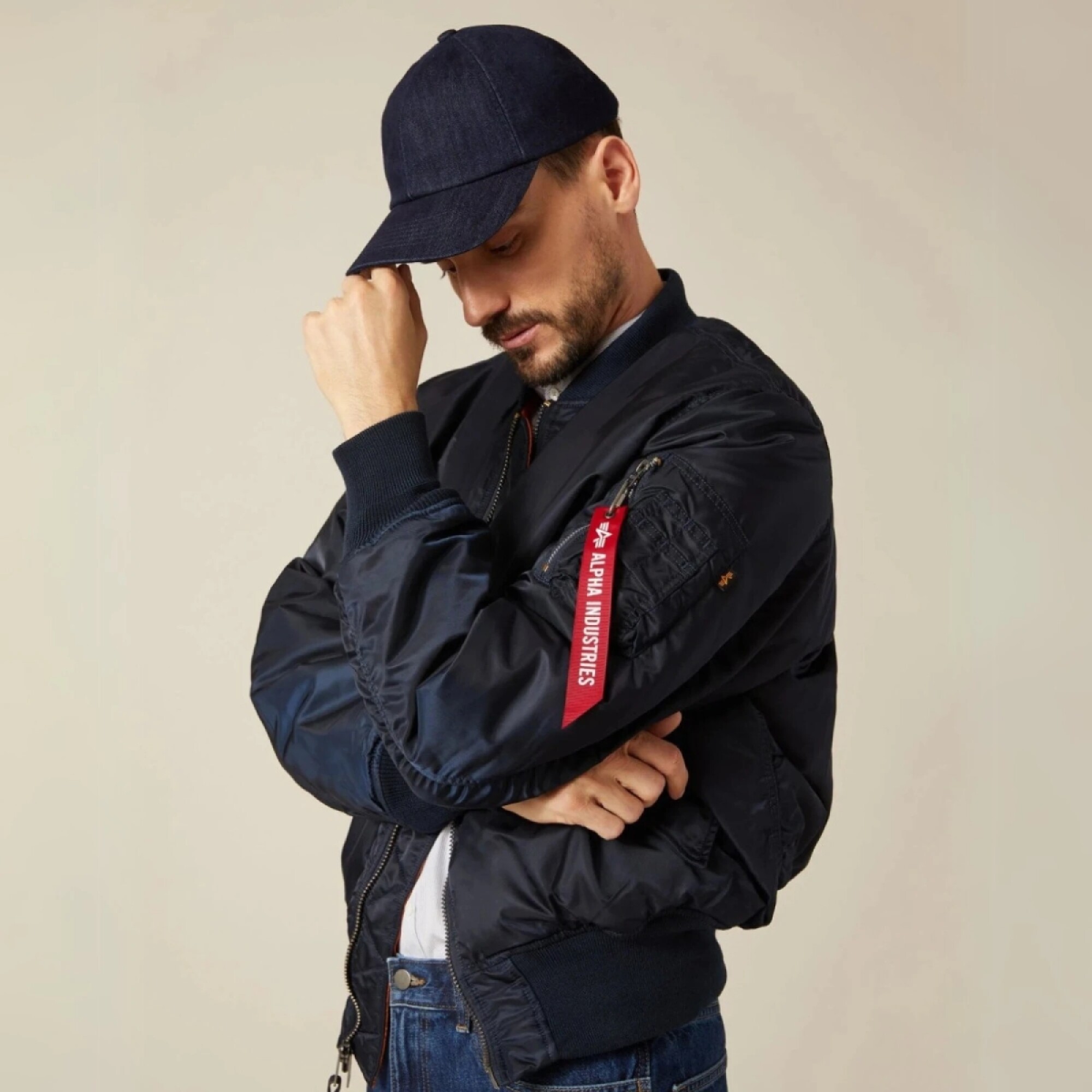 CAMPERA ALPHA MA1 AZUL — Magnum