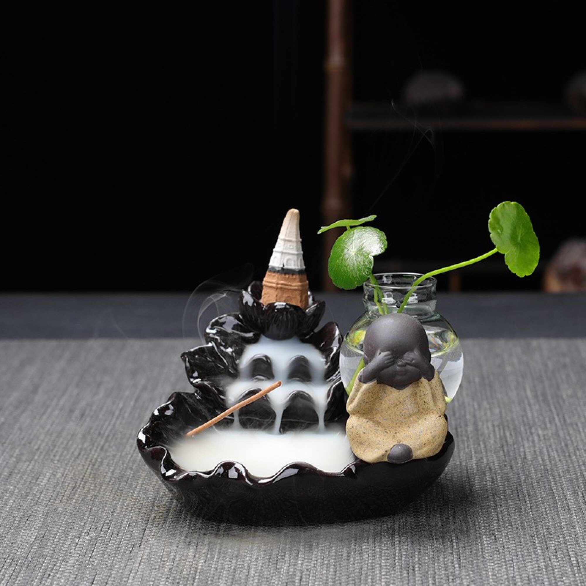 Fuente De Humo - Buda Con Esfera De Vidrio - Amarillo — Que Regalo