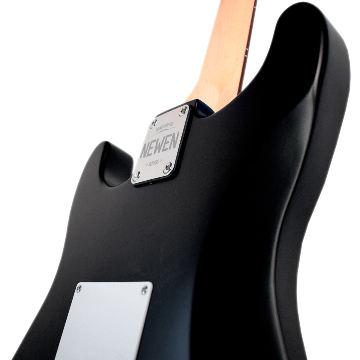 Guitarra Eléctrica Newen Strat Negro — Palacio de la Música