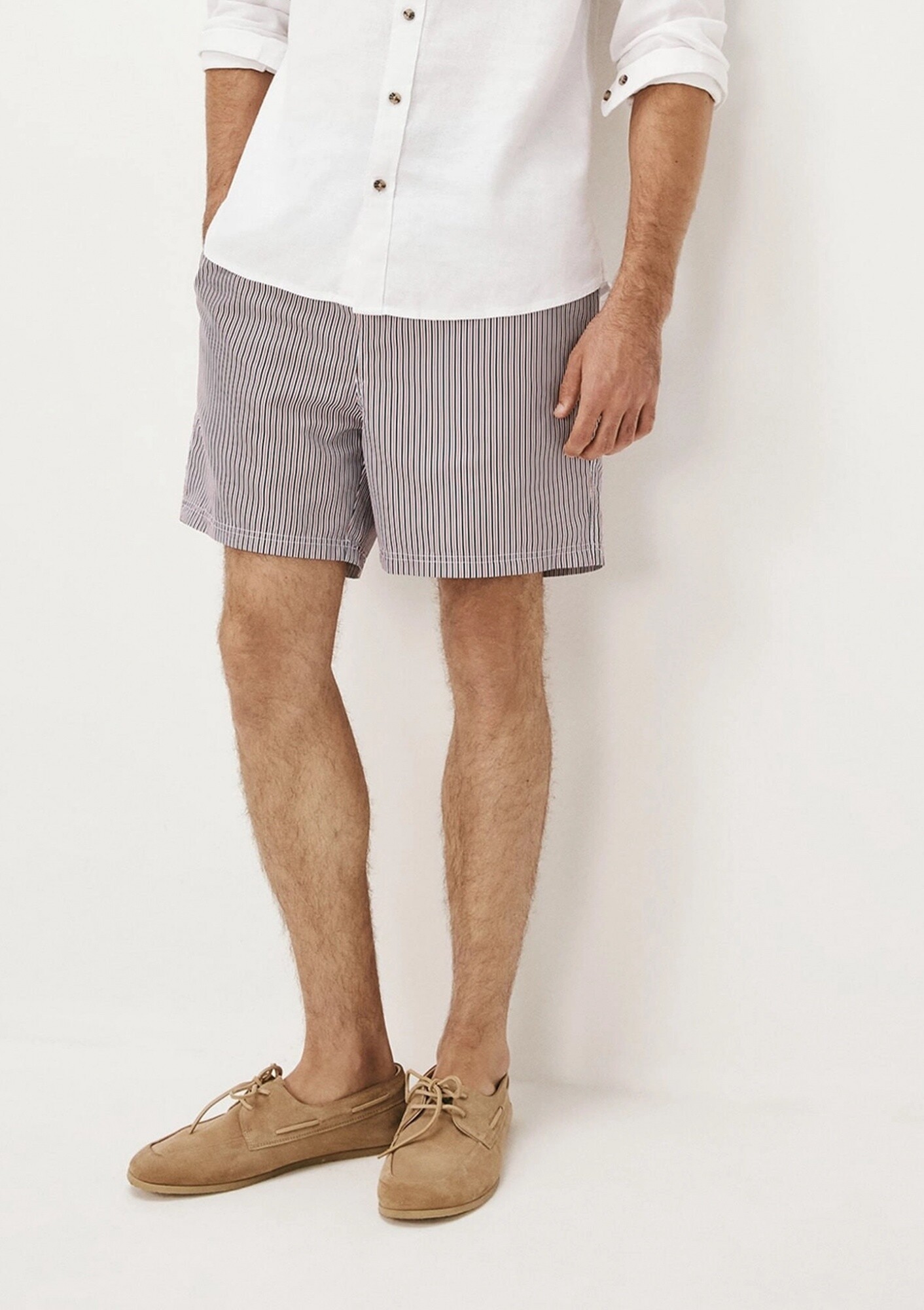 SHORT ESTAMPADO CON SUSPENSOR - ROSADO — Hering