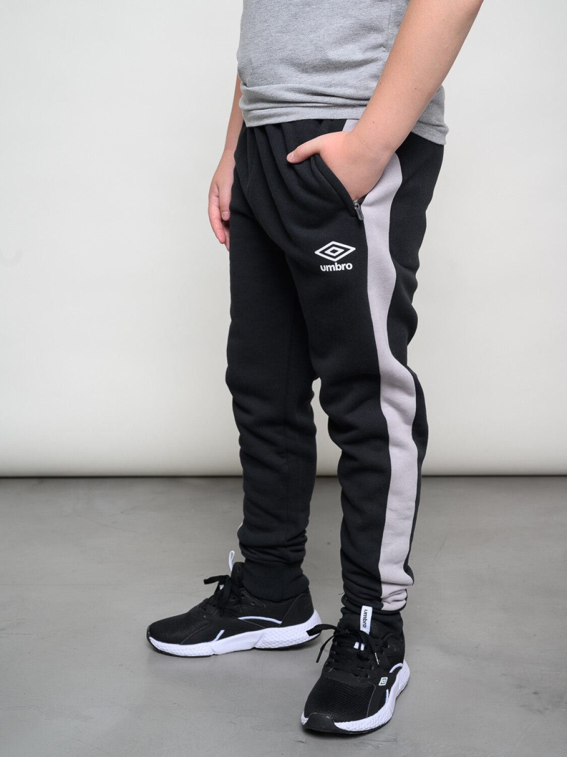 PANTALÓN EDGE Umbro Niños - 025 — Clássico
