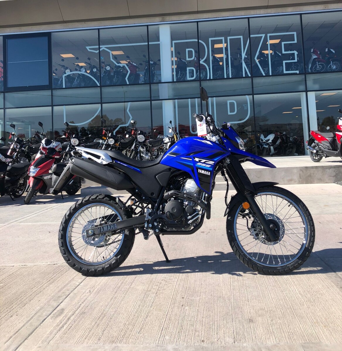 Yamaha XTZ 250 Lander - Azul - Reserva — Bike Up
