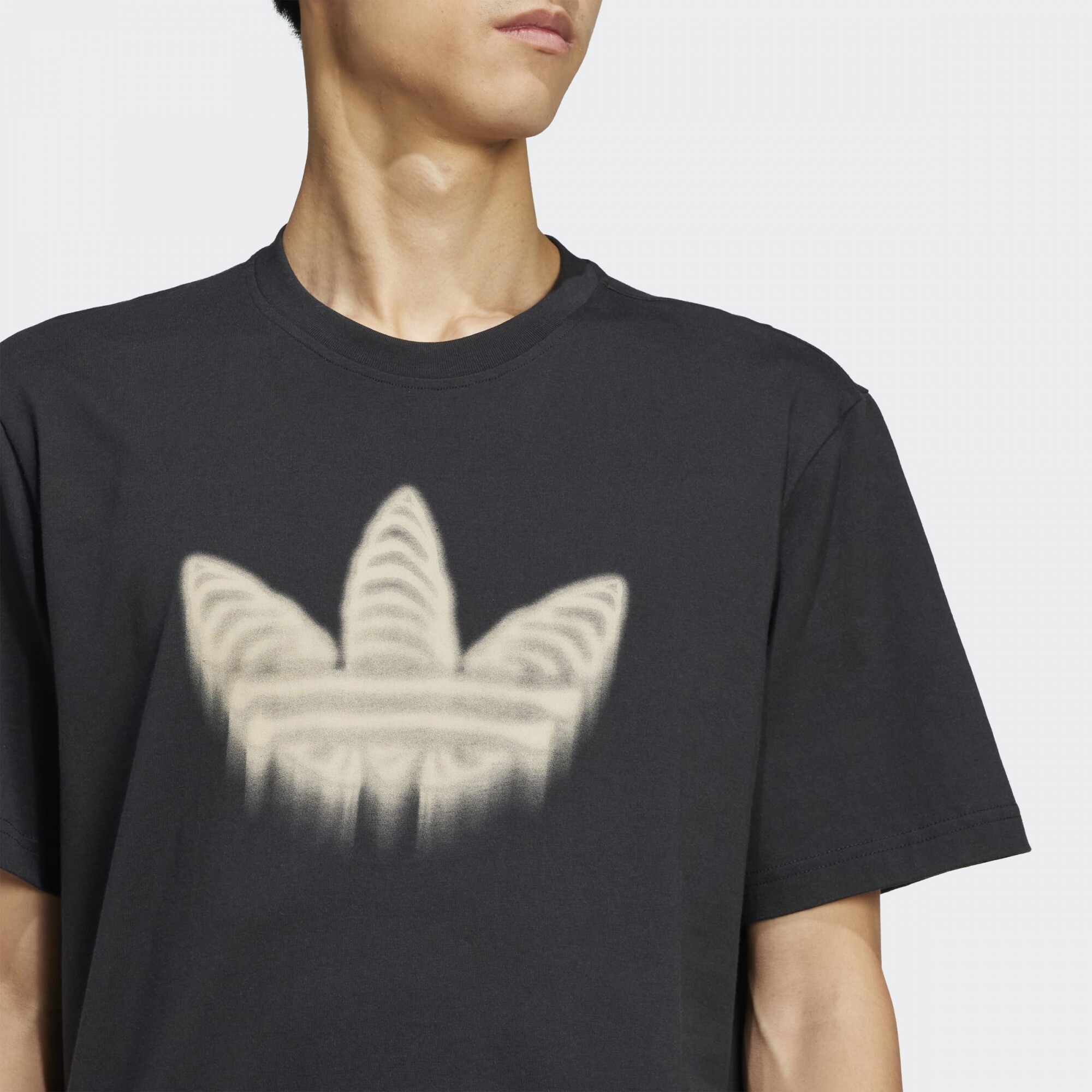 Remera Adidas Skeleton de Trifolio - Negro — Pricebox