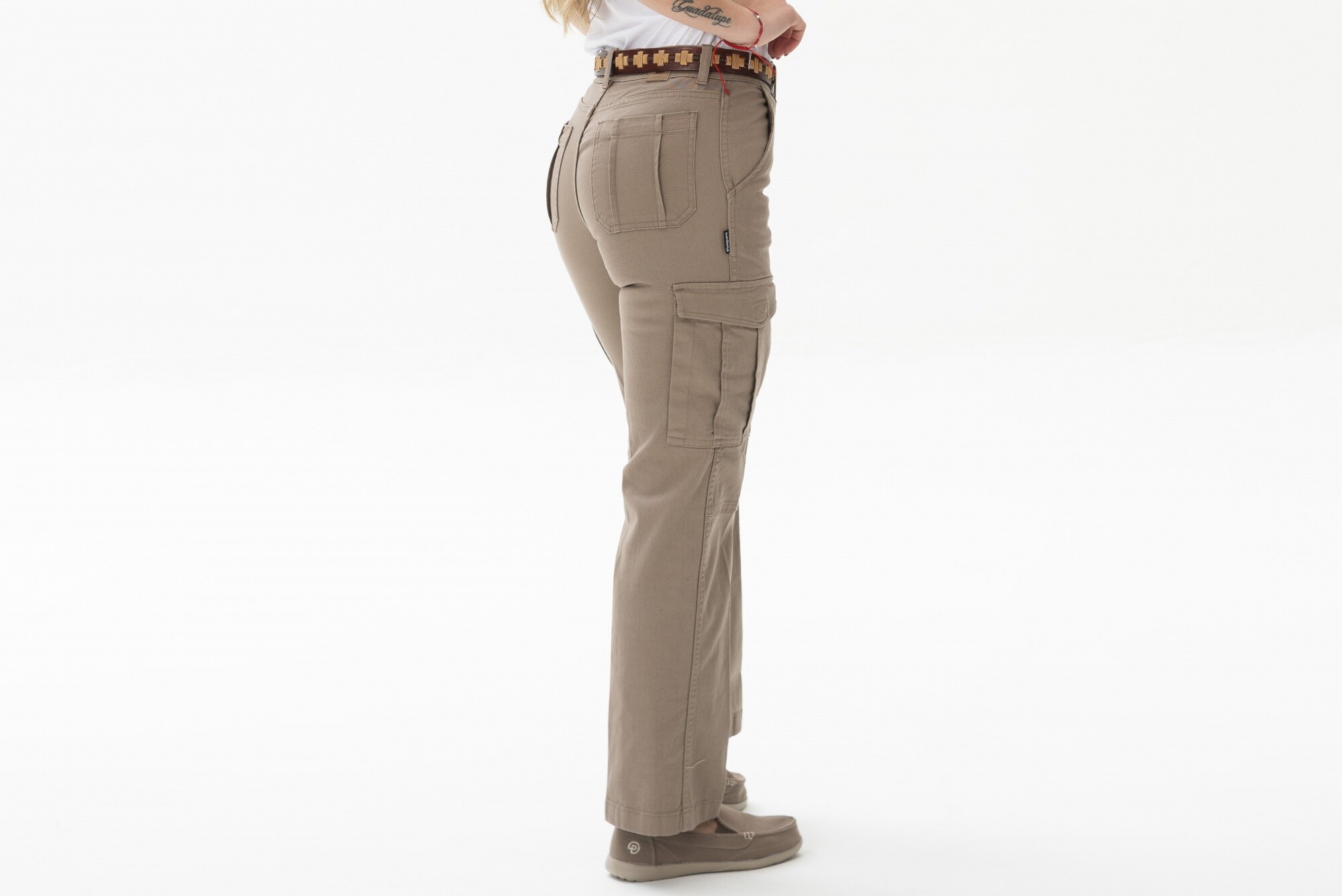 PANTALON RECTO MUJER FLEX - Beige — Pampero
