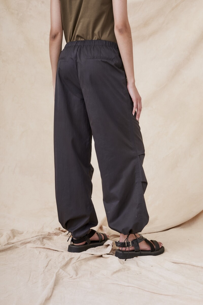 Pantalón Parachute - Negro — Lemon