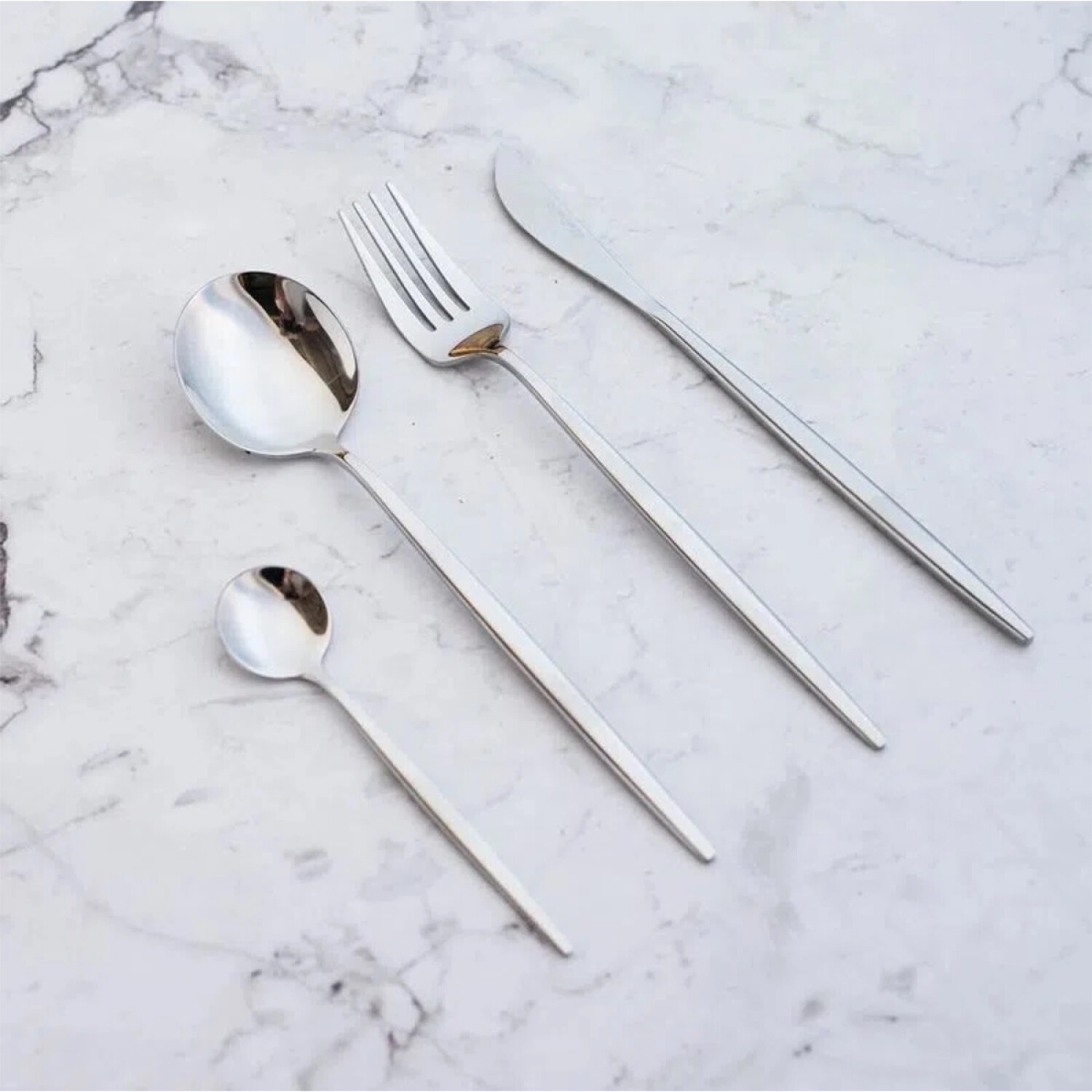 Set de cubiertos Sonic Box 24 piezas Volf — BBVA