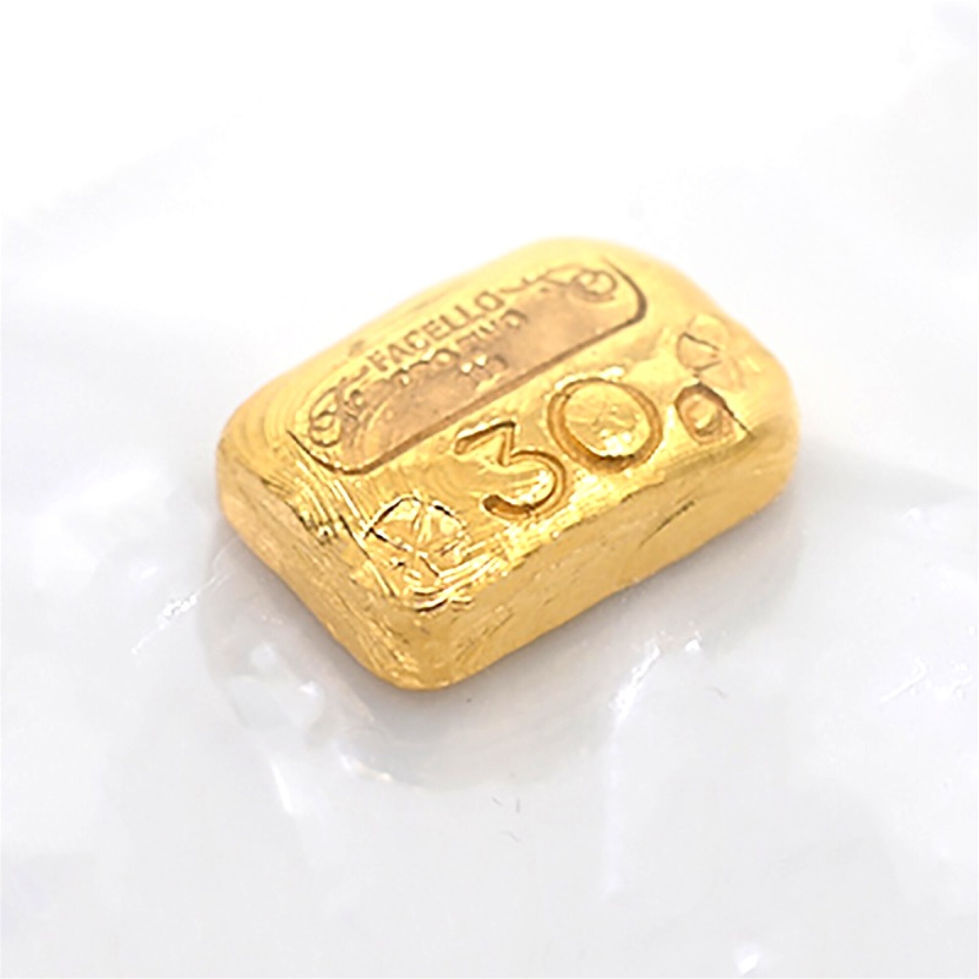 Lingote 30 gr de oro fino 999. Sellado Joyería Facello — Facello Joyeros